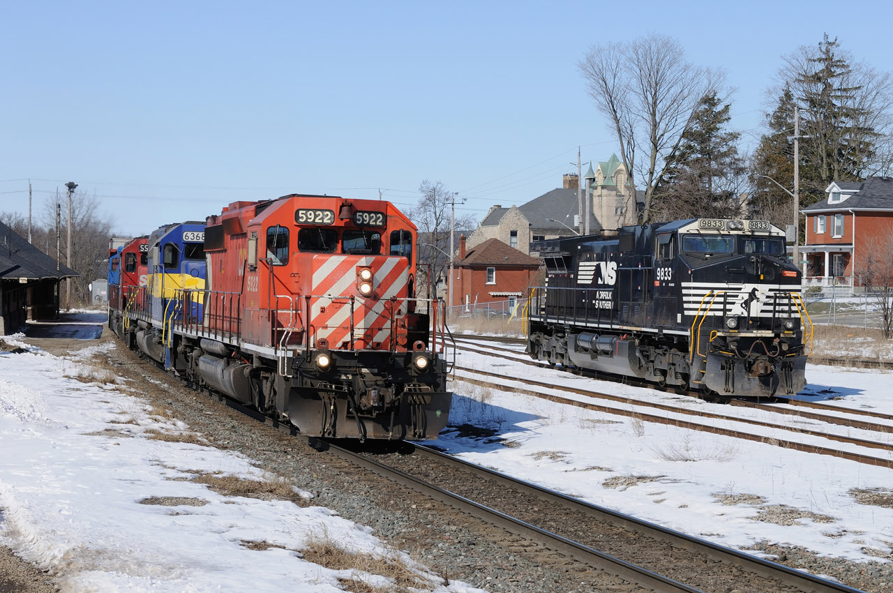 Railpictures.ca - Jay Brooks Photo: Train 244: CP 5922 – DME 6368 – STLH 5593 – CEFX 3183 ...