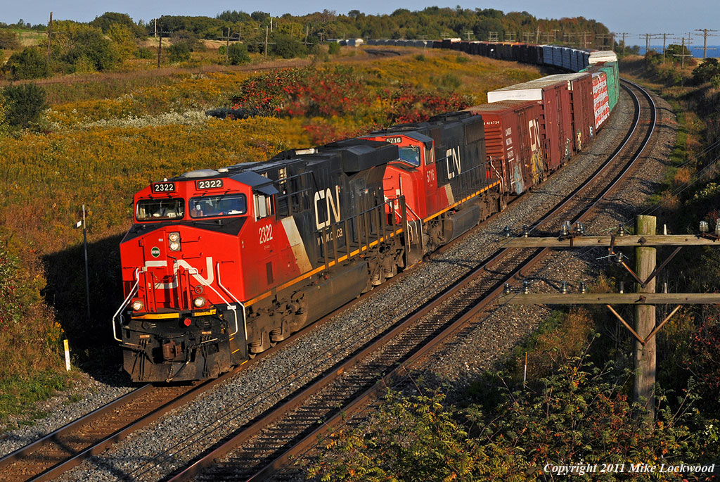 Railpictures.ca - Mike Lockwood Photo: A late running 369 curves through Lovekin behind CN 2322 ...
