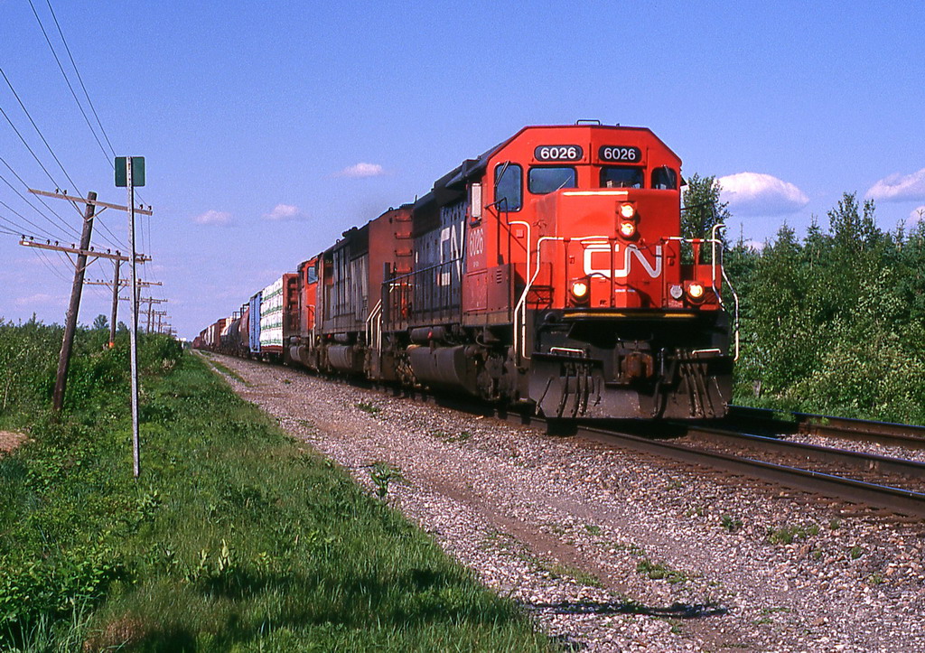 Railpictures.ca - pierrefournier Photo: CN 391. | Railpictures.ca – Canadian Railway Photography ...