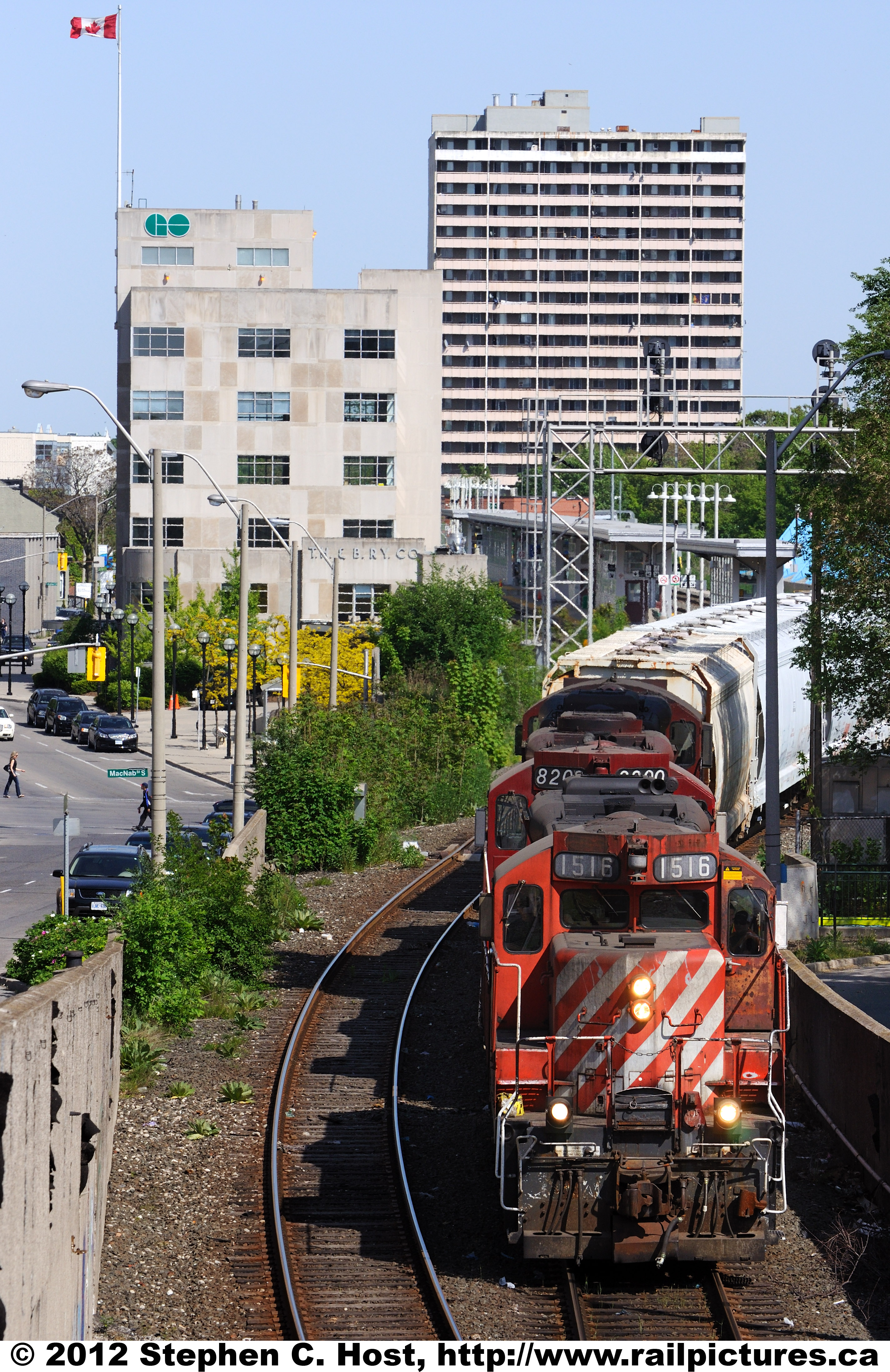 Railpictures.ca - Stephen C. Host Photo: CP Transfer 1516 North is heading from Kinnear Yard to ...