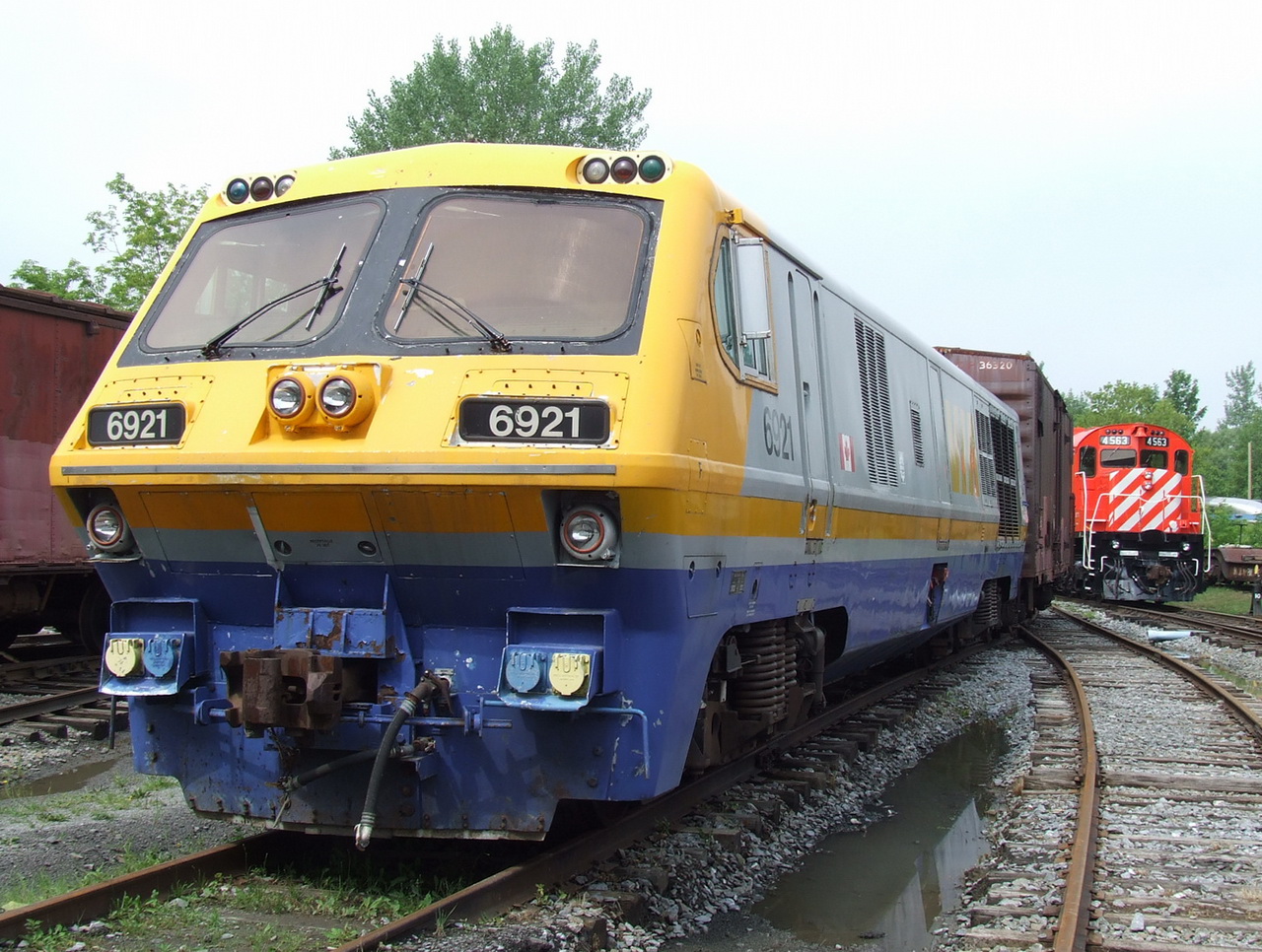 Railpictures.ca - Pierre Fournier Photo: VIA 6921 was salvaged from the scrapper,s torch and is ...