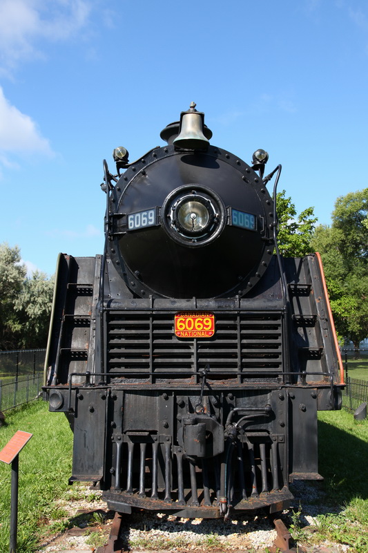Railpictures.ca - Don Janes Photo: The nose cone on 6069 has been freshly painted and the brass ...