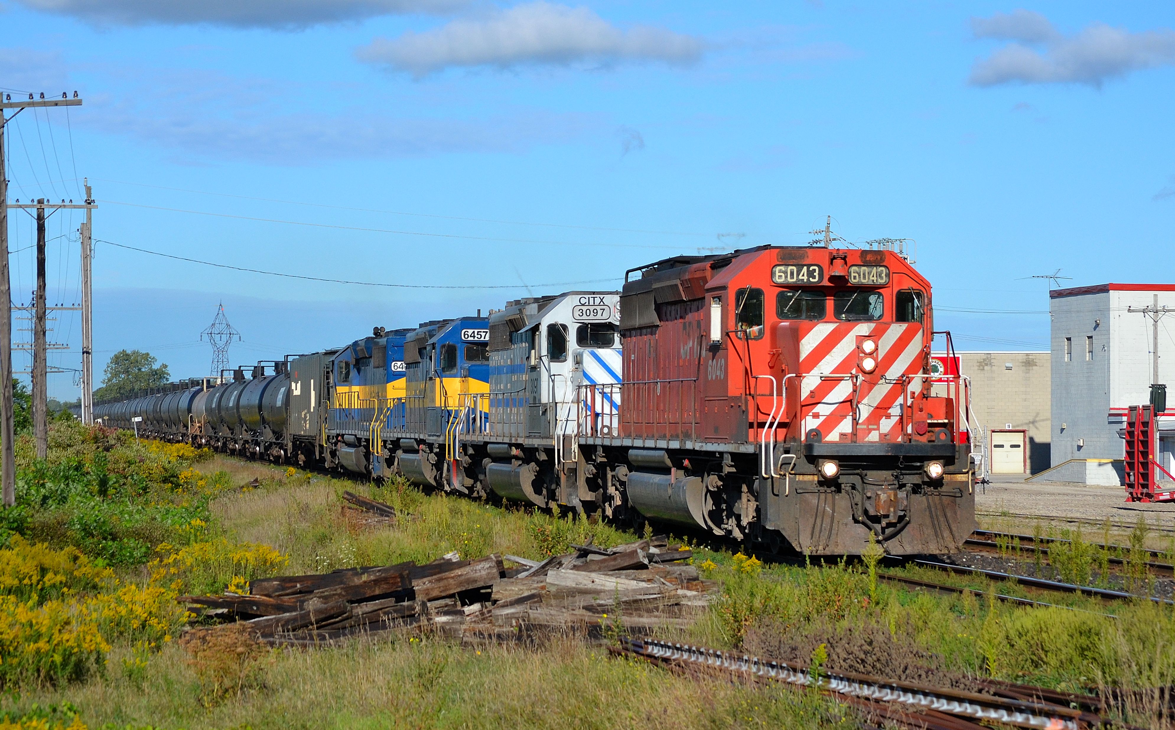 Railpictures.ca - Jay Butler Photo: CP 642-833 sporting a nice all EMD lashup, heads eastbound ...