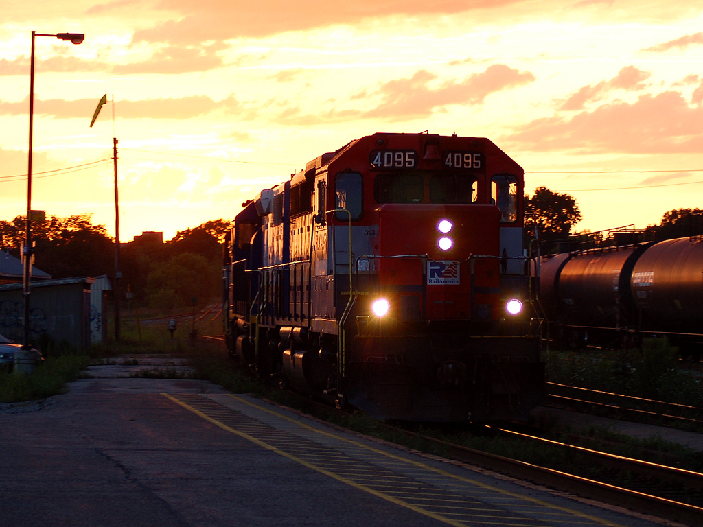 Railpictures.ca - James Gardiner Photo: 597 returning light power from Paris with RLK 4095, RLK ...