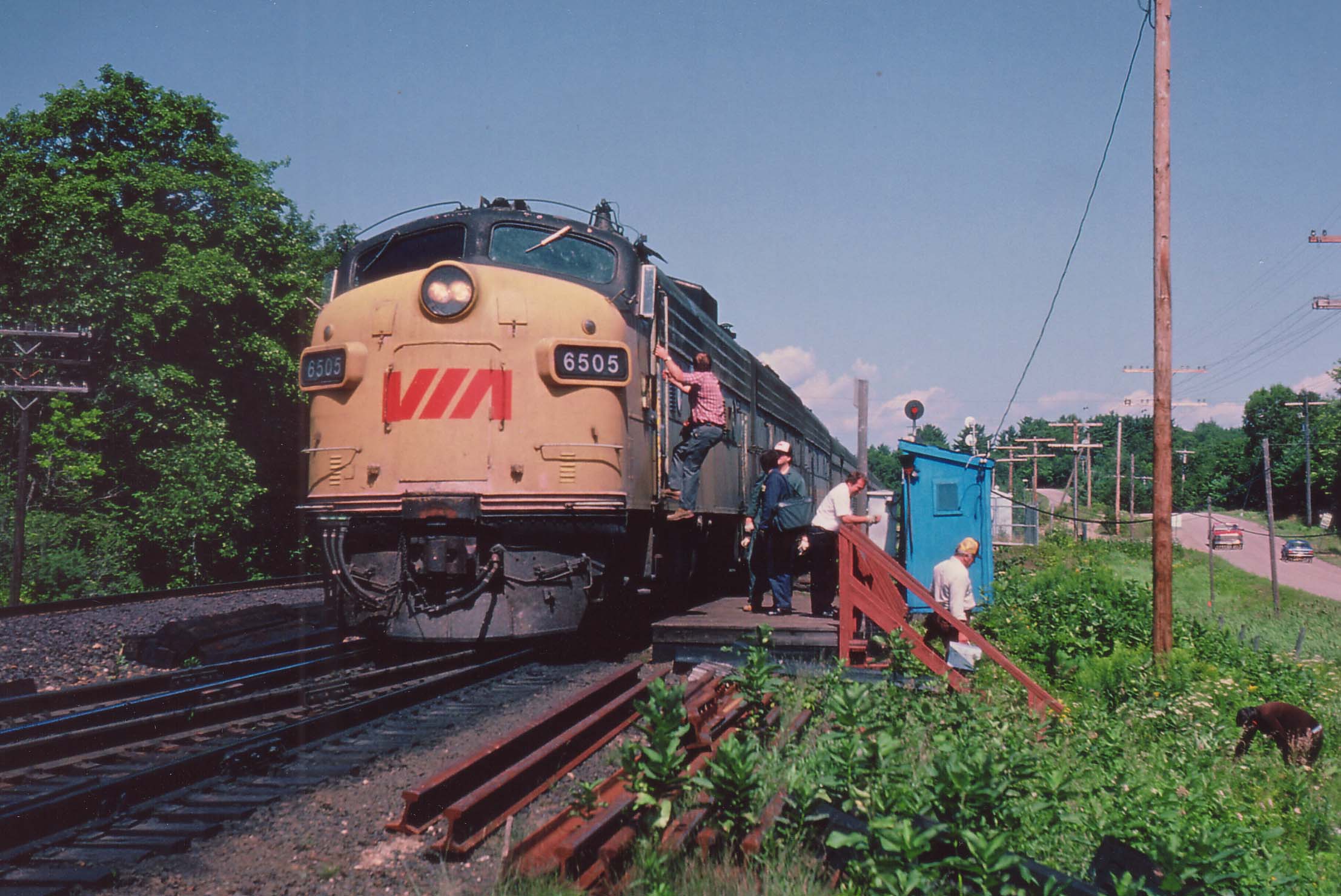 Railpictures.ca - A.W.Mooney Photo: Nice sunny afternoon as VIA 6505, 6632 and 6622, the Toronto ...