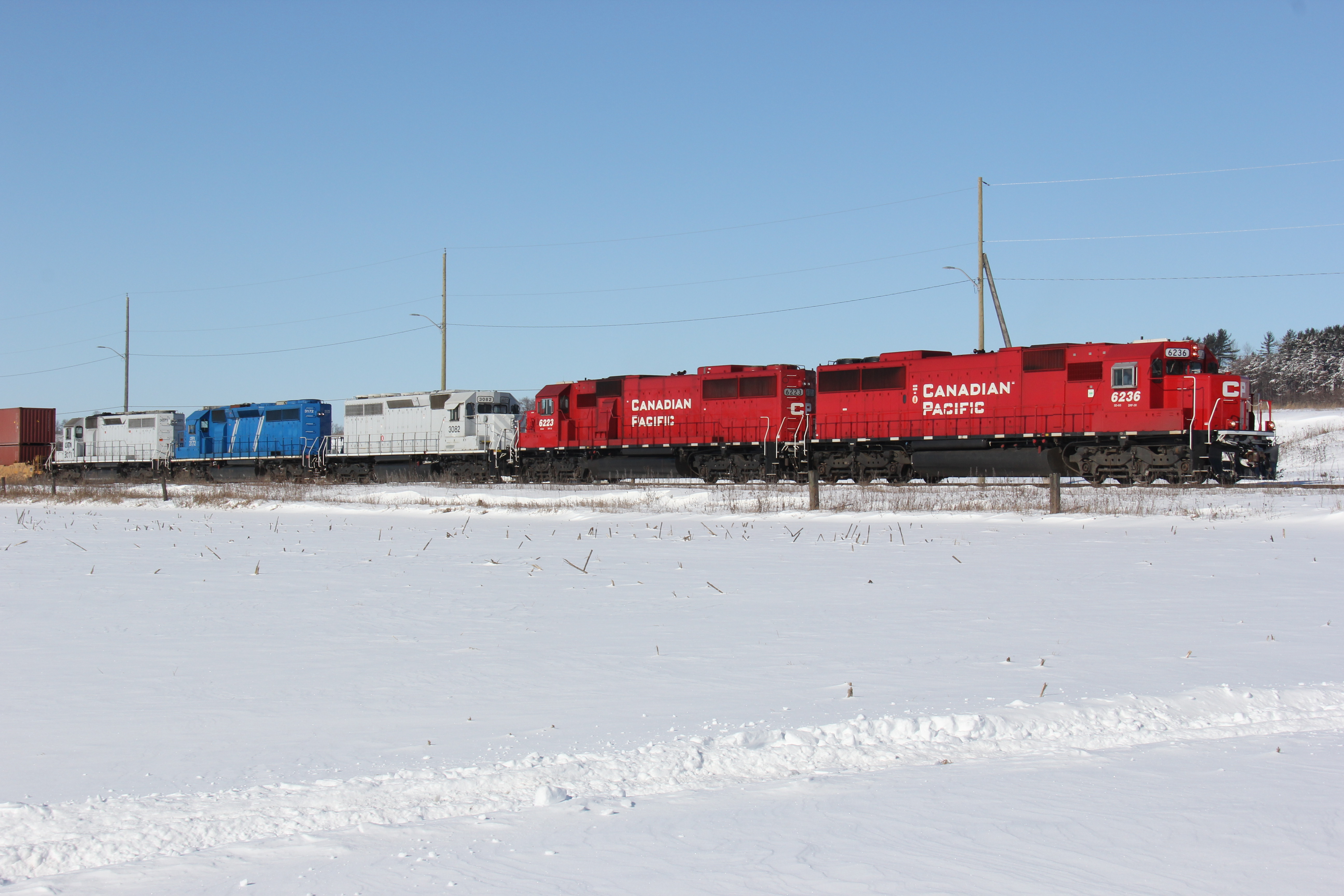 Railpictures.ca - Kevin Flood Photo: CP 282 backs up his train to continue doing work (they ...