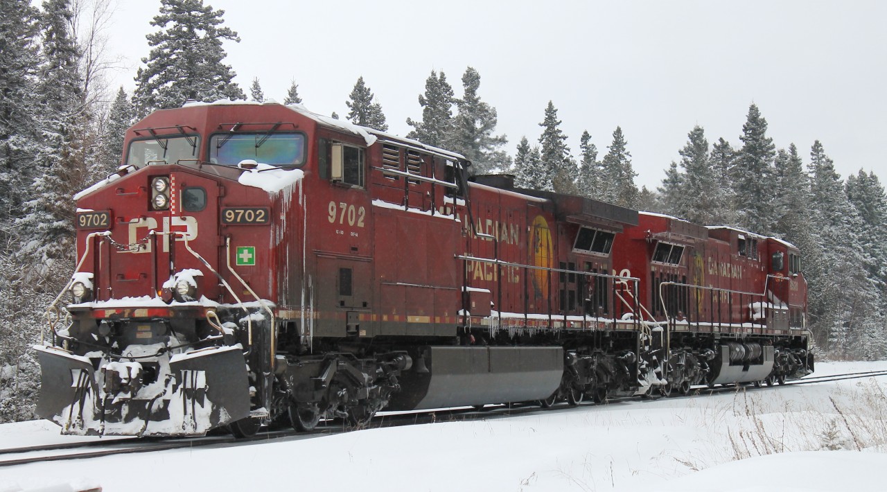 Railpictures.ca - Bryan Martyniuk Photo: CP 9702 / CP 8530 – is proceeding eastward on the ...