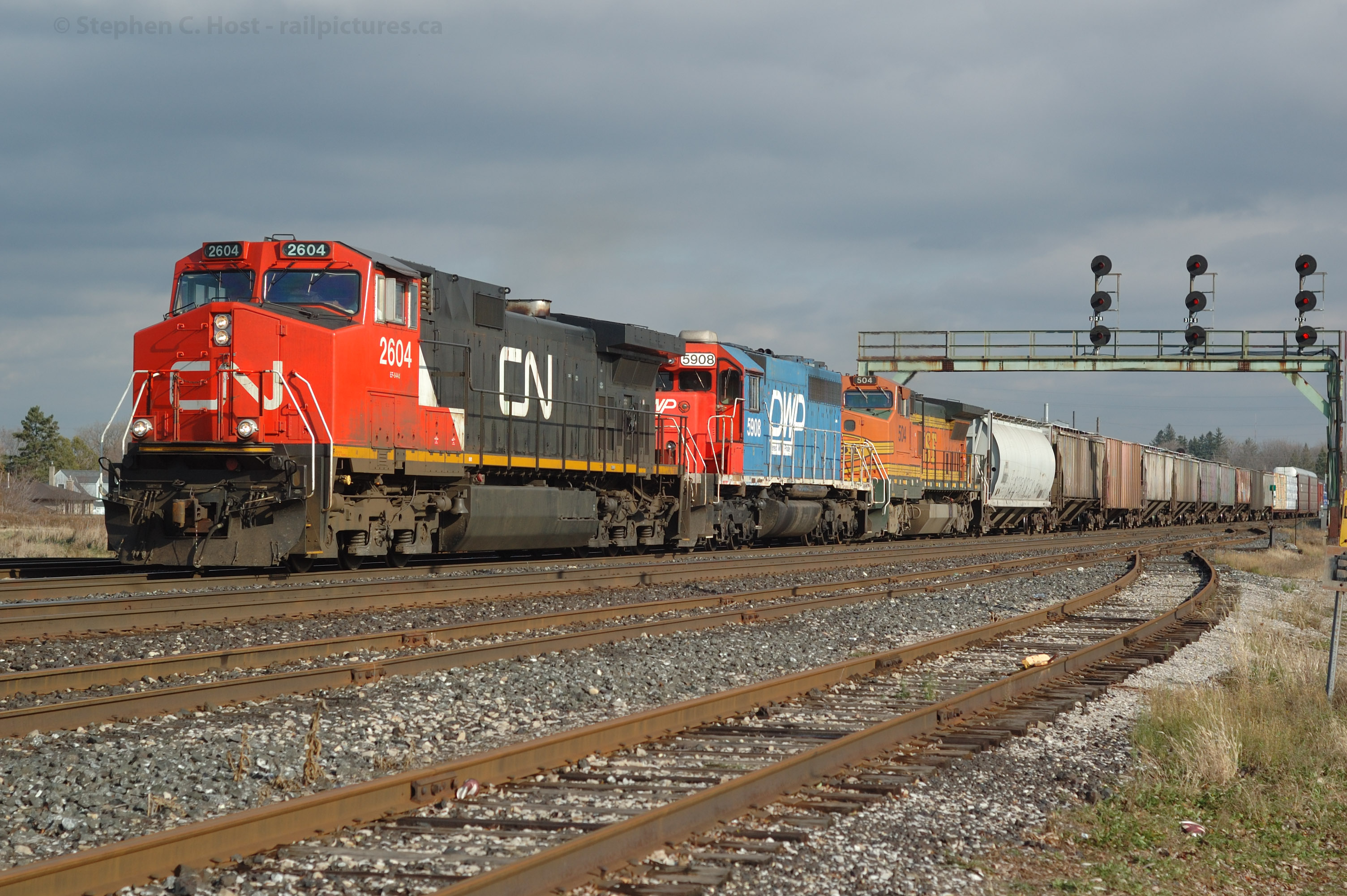 Railpictures.ca - Stephen C. Host Photo: After NS 327 and CN 148 with BNSF power on the morning ...