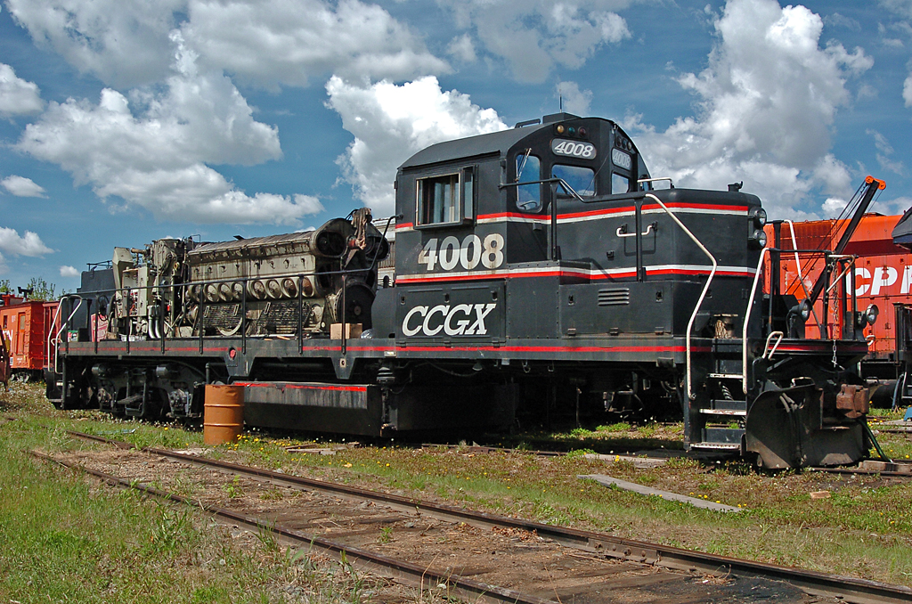 Railpictures.ca - Jesse Acorn Photo: Although it looks in fairly rough shape, this ex-CN GP9RM ...