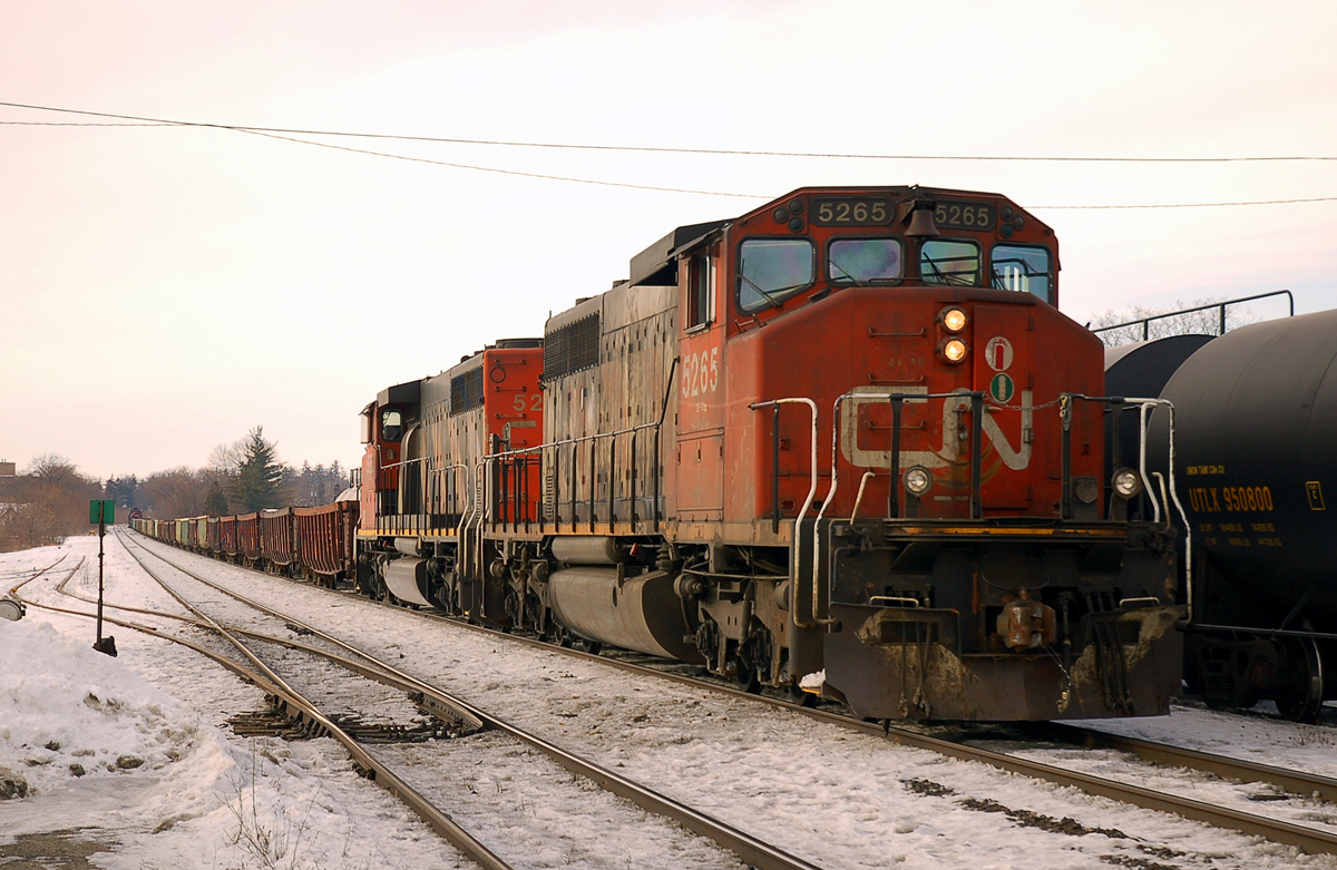 Railpictures.ca - James Gardiner Photo: SOR Extra is set to depart Brantford for the Hagersville ...