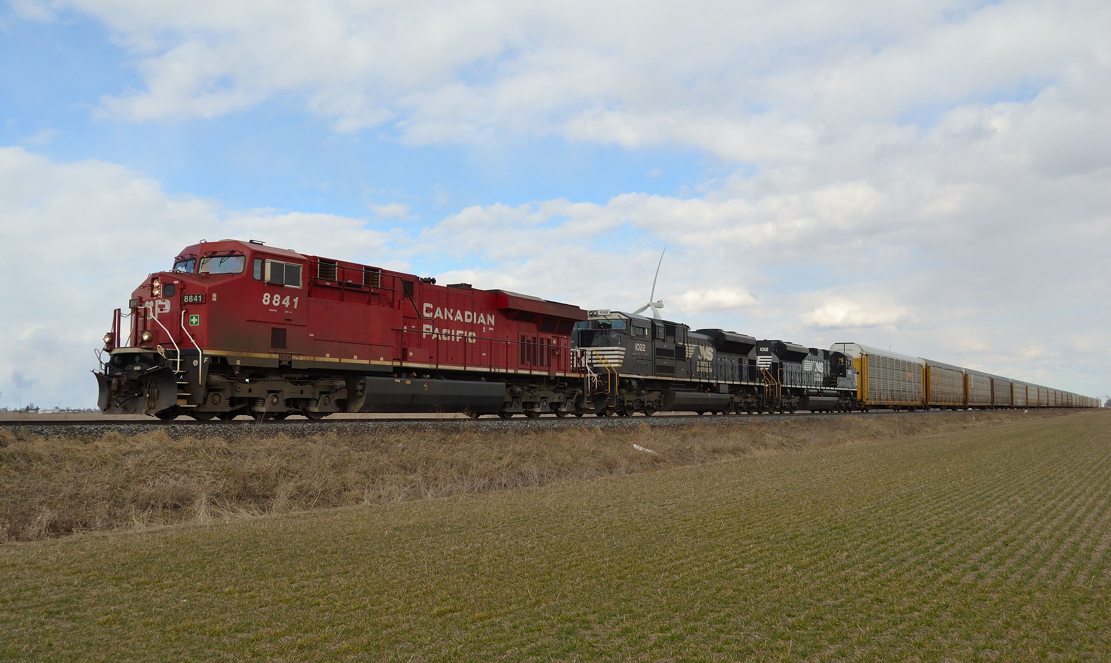 Railpictures.ca - Jay Butler Photo: CP 147 heads westbound towards Walkerville after passing ...