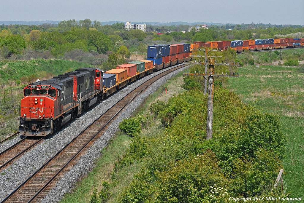 Railpictures.ca - Mike Lockwood Photo: “Don’t call me old”. A 38 year old CN 9531 leads a ...