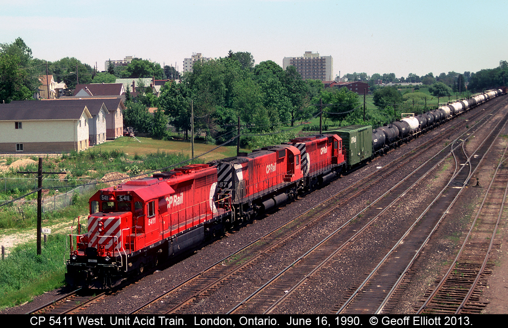 Railpictures.ca - Geoff Elliott Photo: CP 5411 is in charge of a westbound 7xx series Acid Train ...