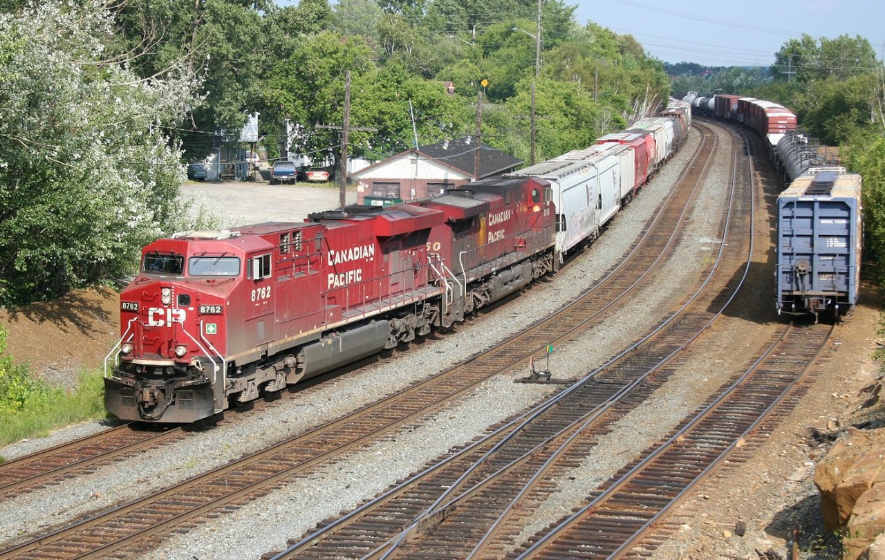 Railpictures.ca - Chris van der Heide Photo: Canadian Pacific train 119 with grain empties and ...