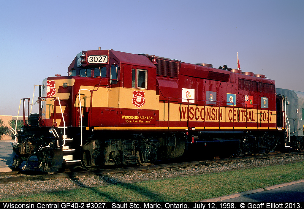 Railpictures.ca - Geoff Elliott Photo: Wisconsin Central “Heritage” unit, GP40-2 #3027, sits in ...