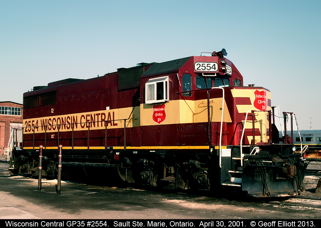 Railpictures.ca - Geoff Elliott Photo: Well the Wisconsin Central wasn’t all about SD45′s and ...