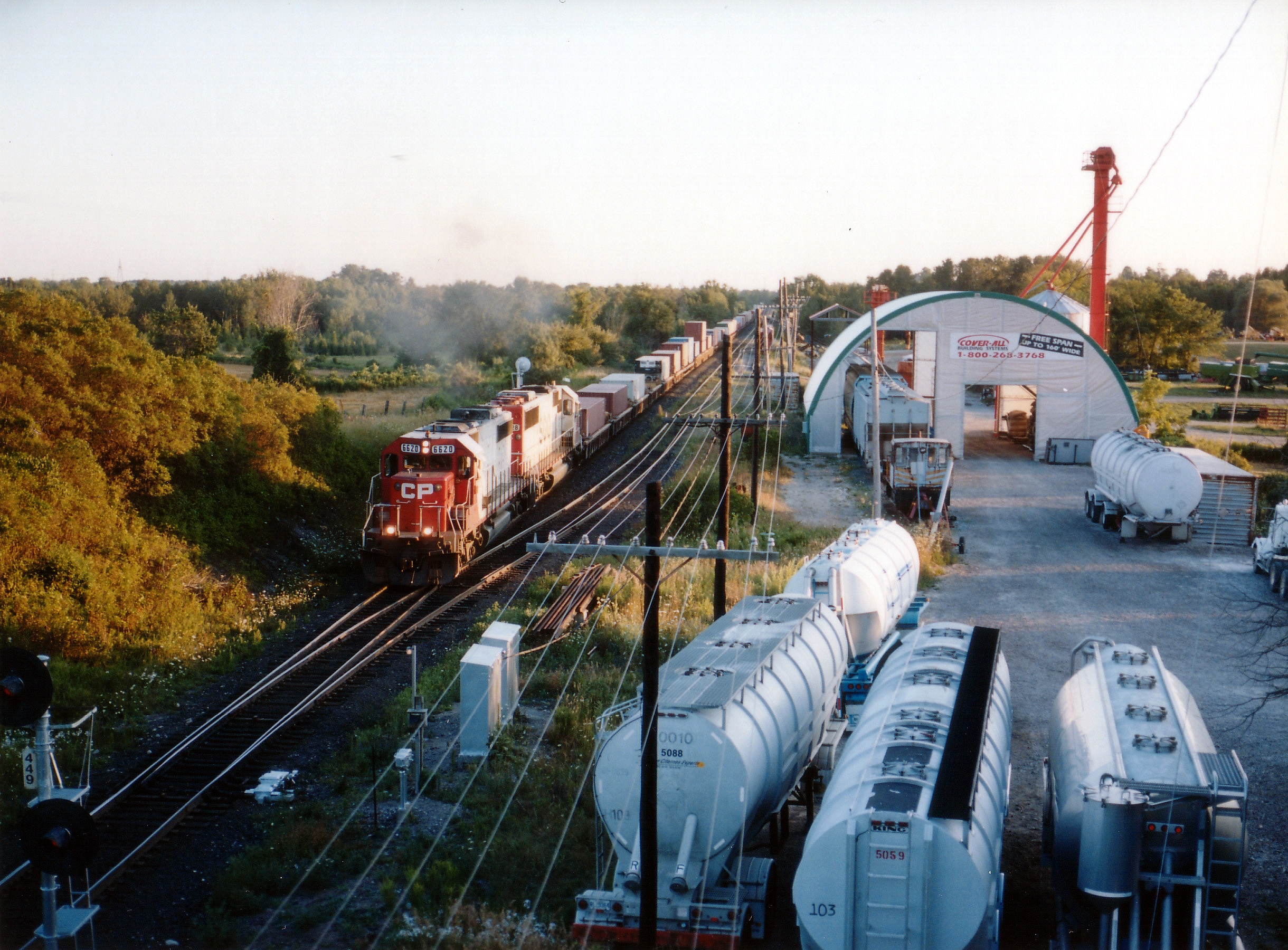 Railpictures.ca - A.W. Mooney Photo: What initially looked to be a couple of white Soos in ...