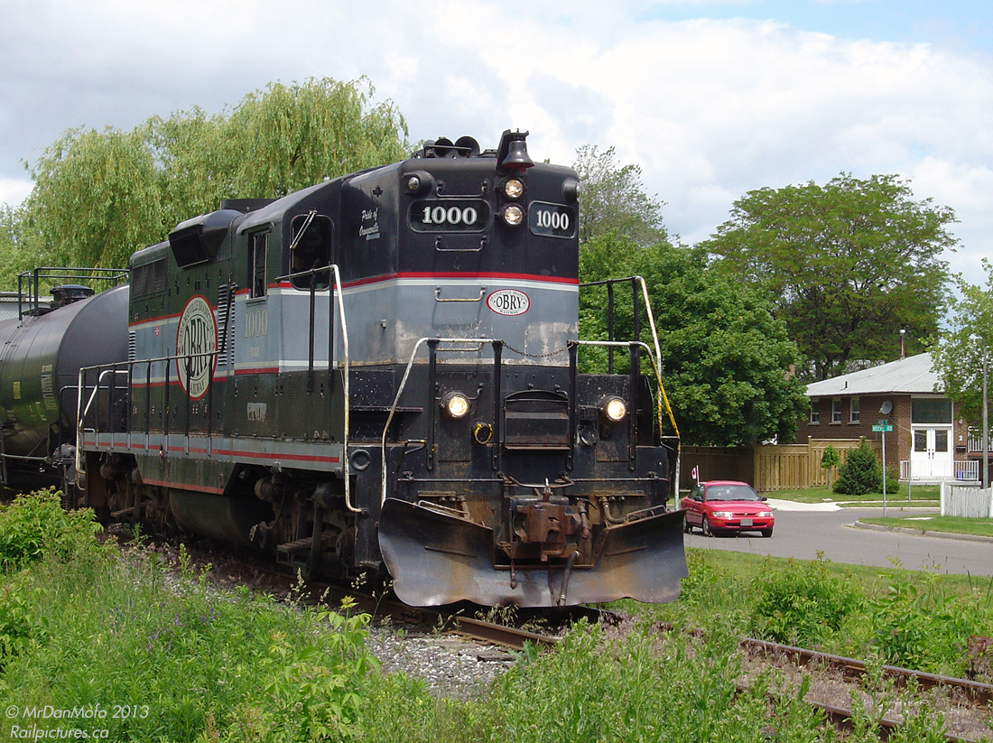 Railpictures.ca - MrDan Photo: With no more than a bike and a small camera tucked away, a few ...