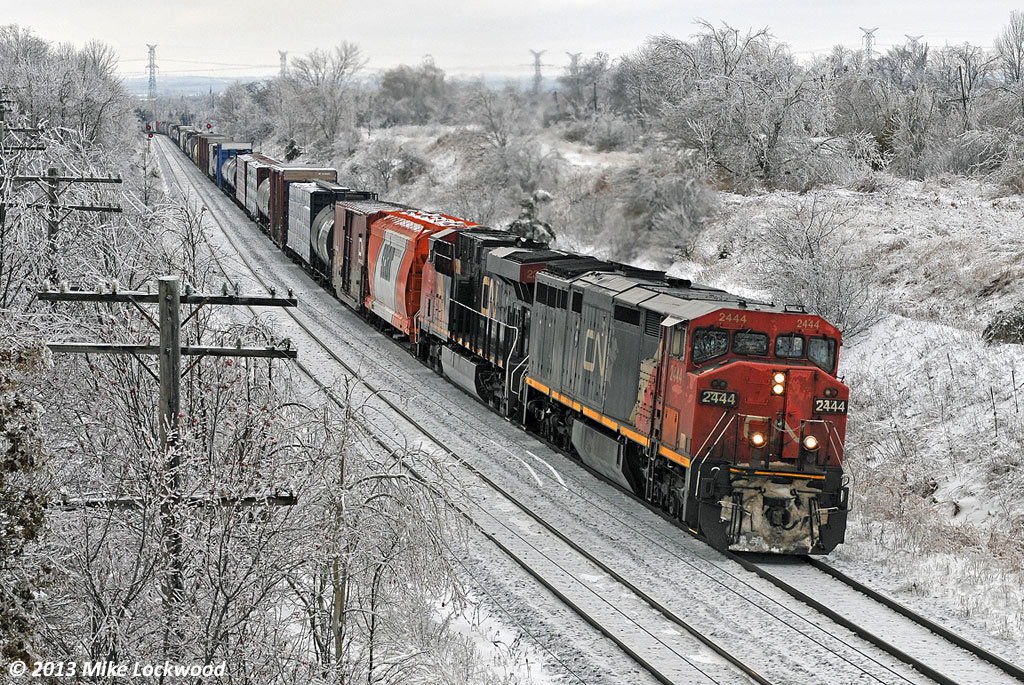 Railpictures.ca - Mike Lockwood Photo: In the midst of a somewhat surreal, monochrome aftermath ...
