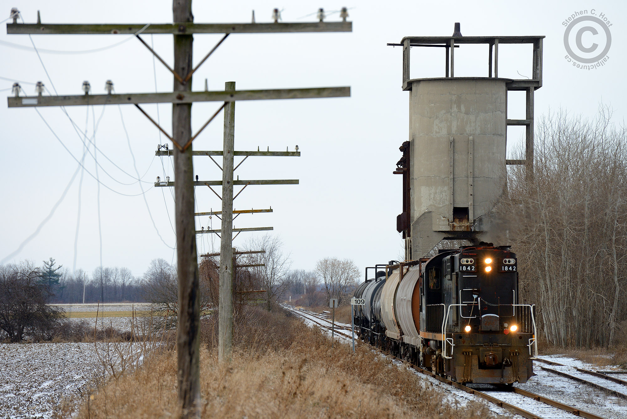 Railpictures.ca - Stephen C. Host Photo: Take what you can get – I like many others largely ...