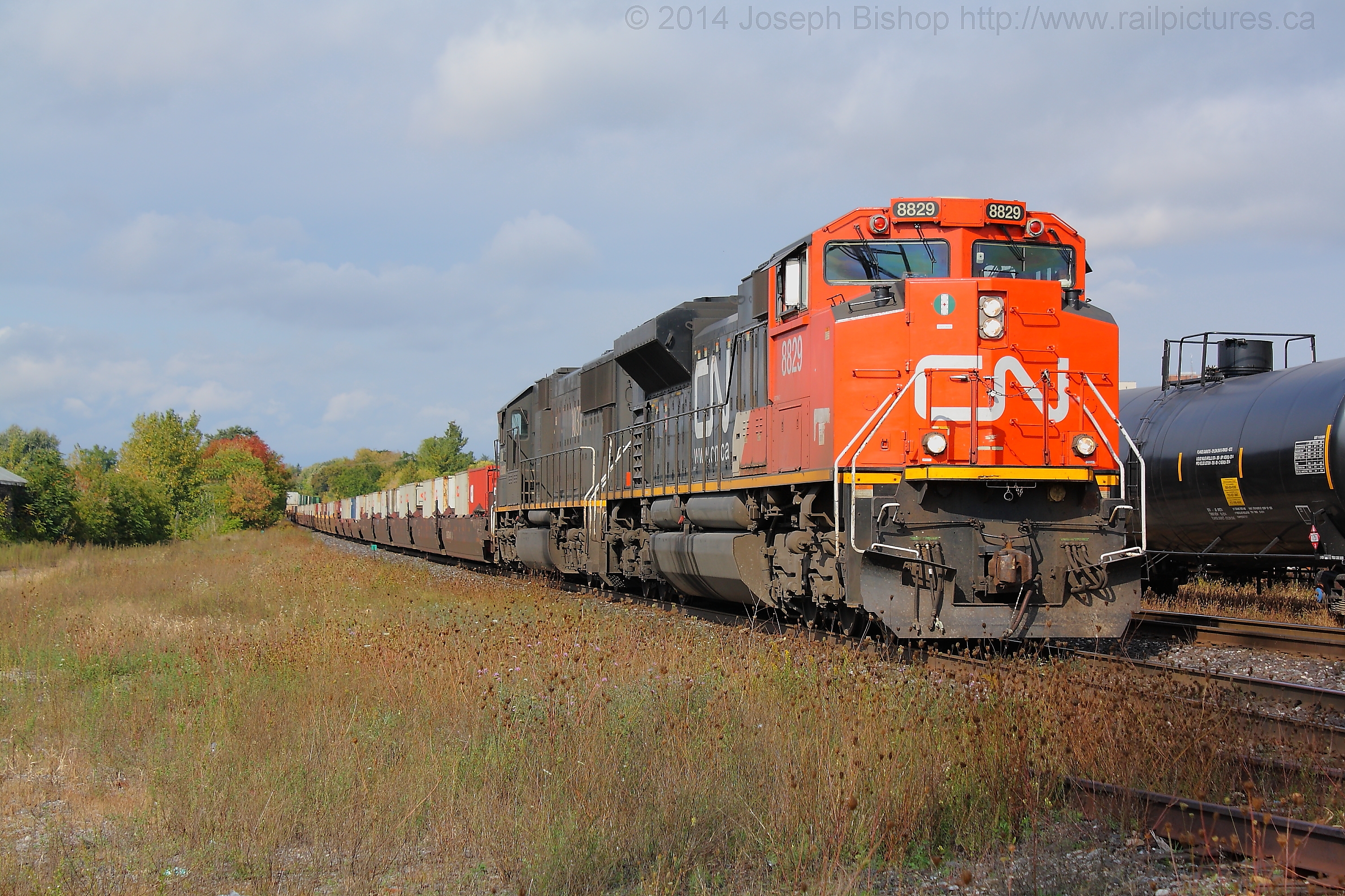 Railpictures.ca - Joseph Bishop Photo: CN 148 cruises through Brantford on the South track with ...