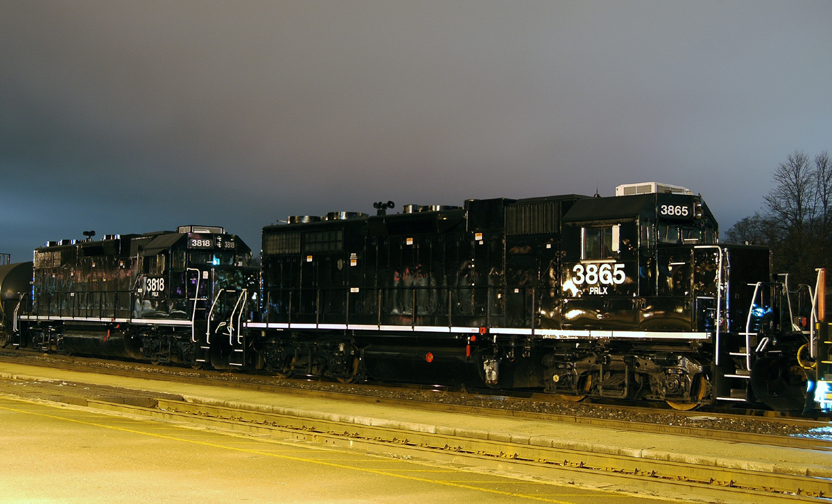 Railpictures.ca - James Gardiner Photo: PRLX 3865 – PRLX 3818 trail on 396 as they pause in the ...