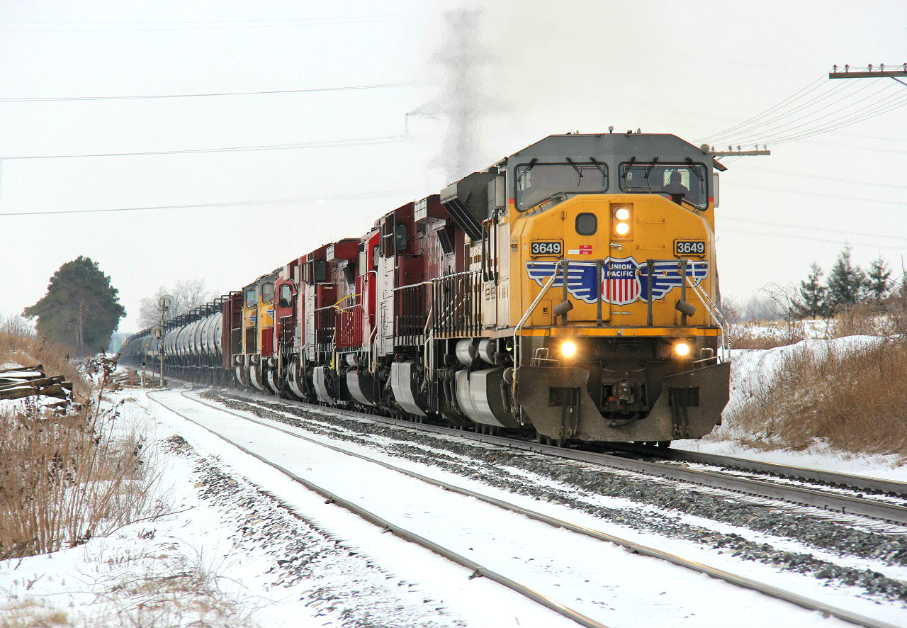 Railpictures.ca - Kevin Flood Photo: CP 550 with UP 3649, CP 8563, CP 6232, CP 9544, CP 8714, CP ...
