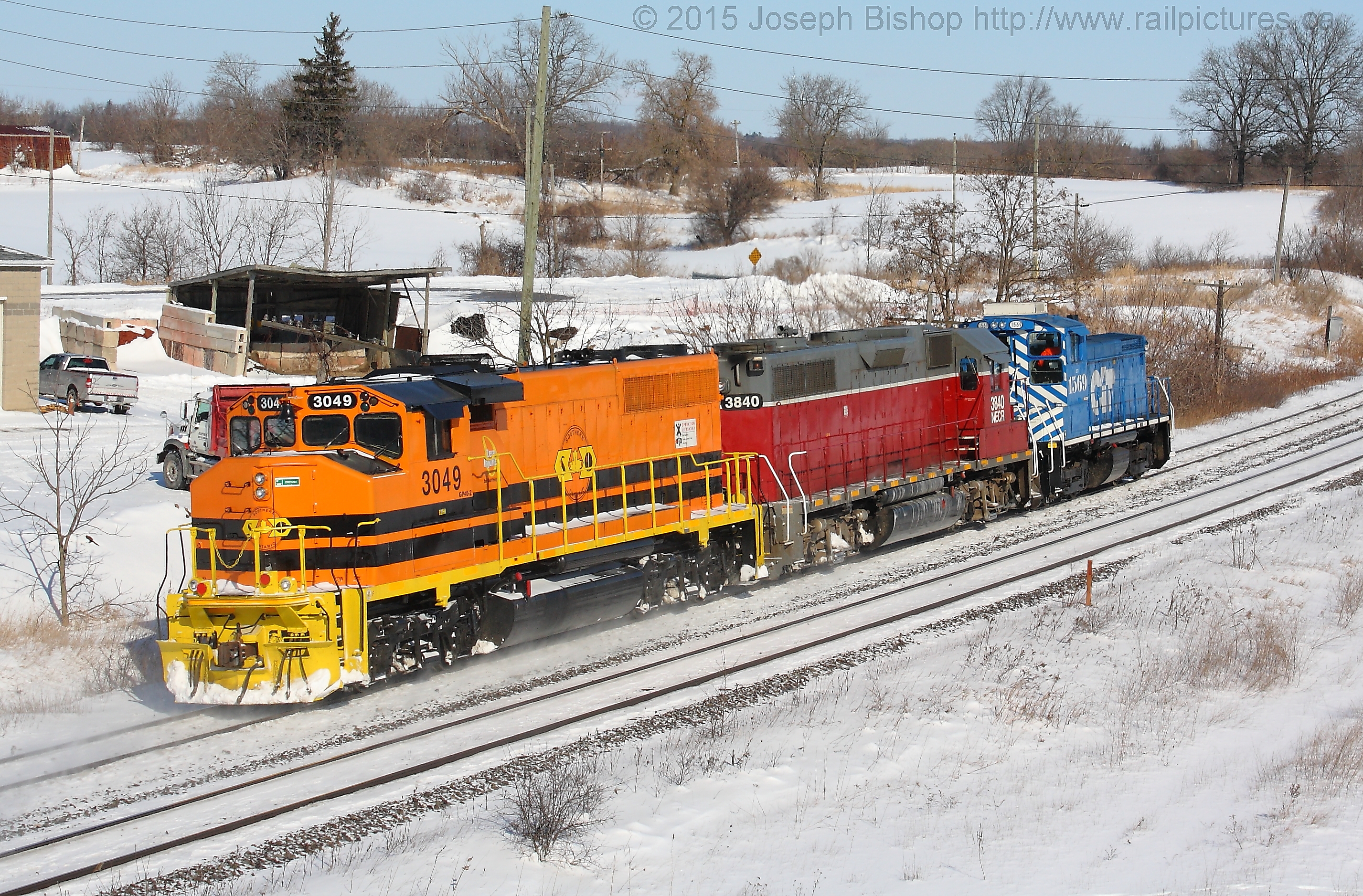 Railpictures.ca - Joseph Bishop Photo: SOR 496 is seen passing by Garden Ave outside of ...