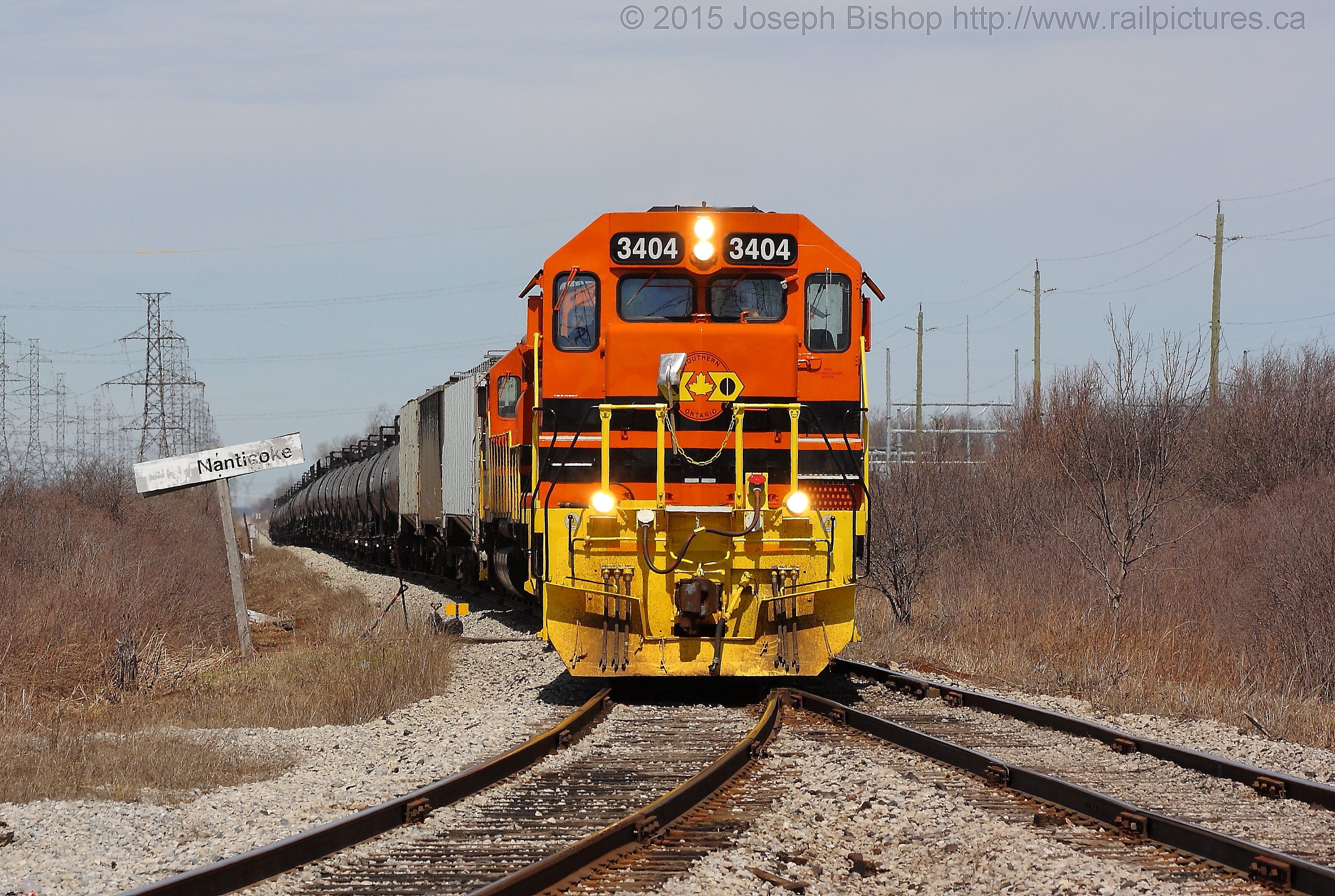 Railpictures.ca - Joseph Bishop Photo: SOR 595 arrives at Nanticoke with RLHH 3404, RLHH 3049 ...