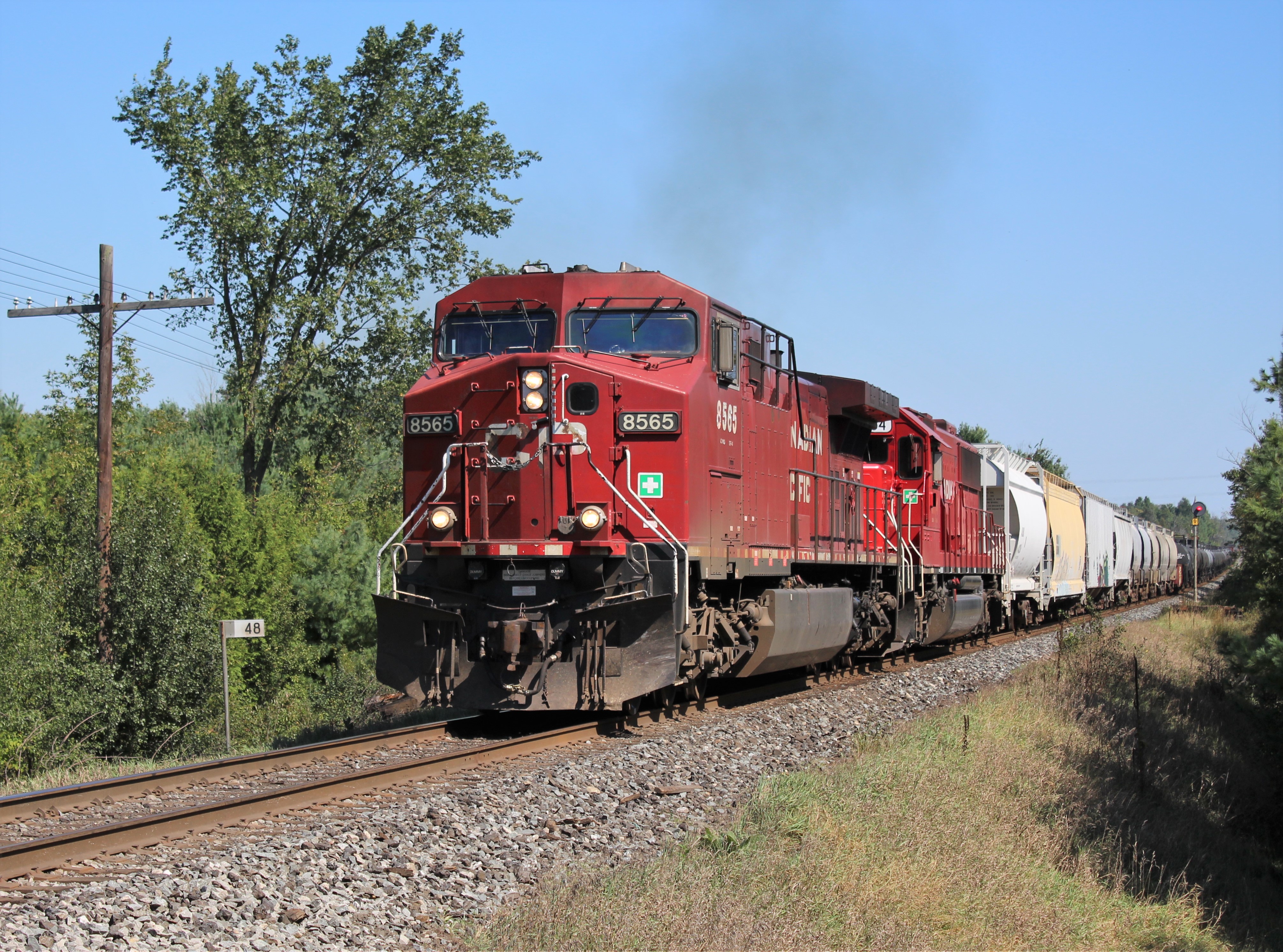 Railpictures.ca - BPurdy Photo: CP 8565 along with CP 6254 head away nearly 3 hours later ...