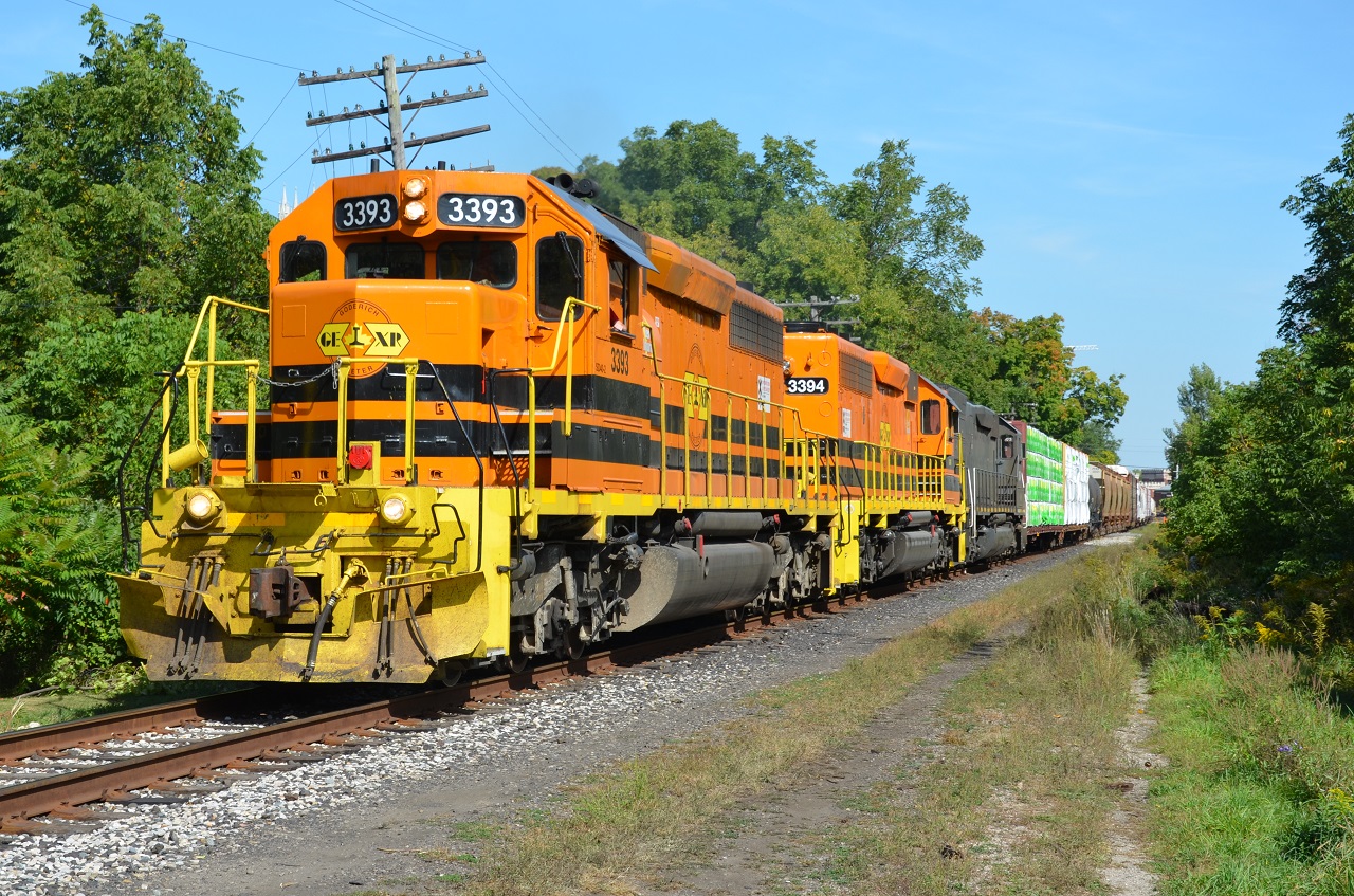 Railpictures.ca - AJS Photo: A rather later GEXR 431 crawls through urban Guelph on return from ...