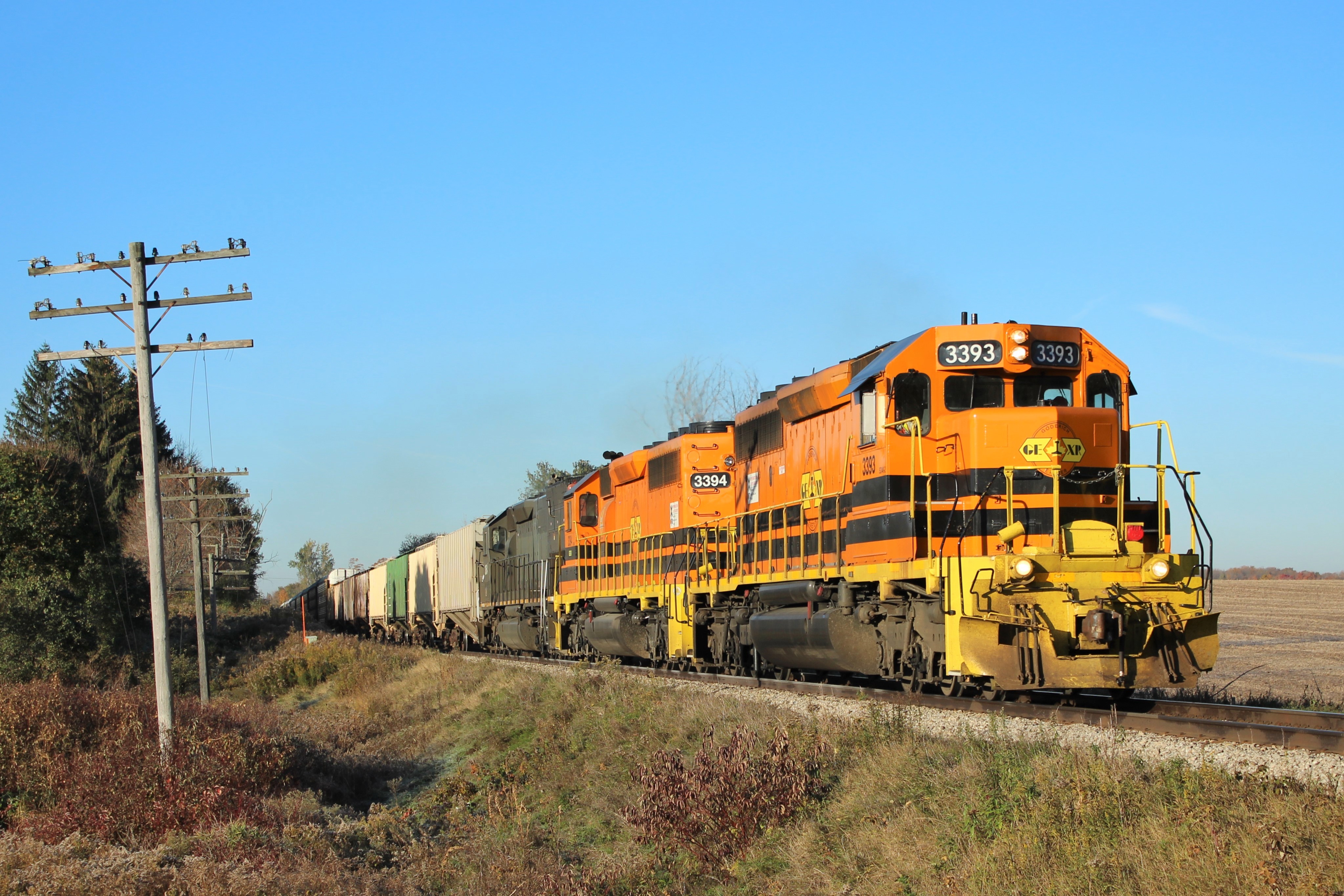 Railpictures.ca - BPurdy Photo: Goderich Exeter 3393 along with GEXR 3394 and GEXR 3054 power up ...