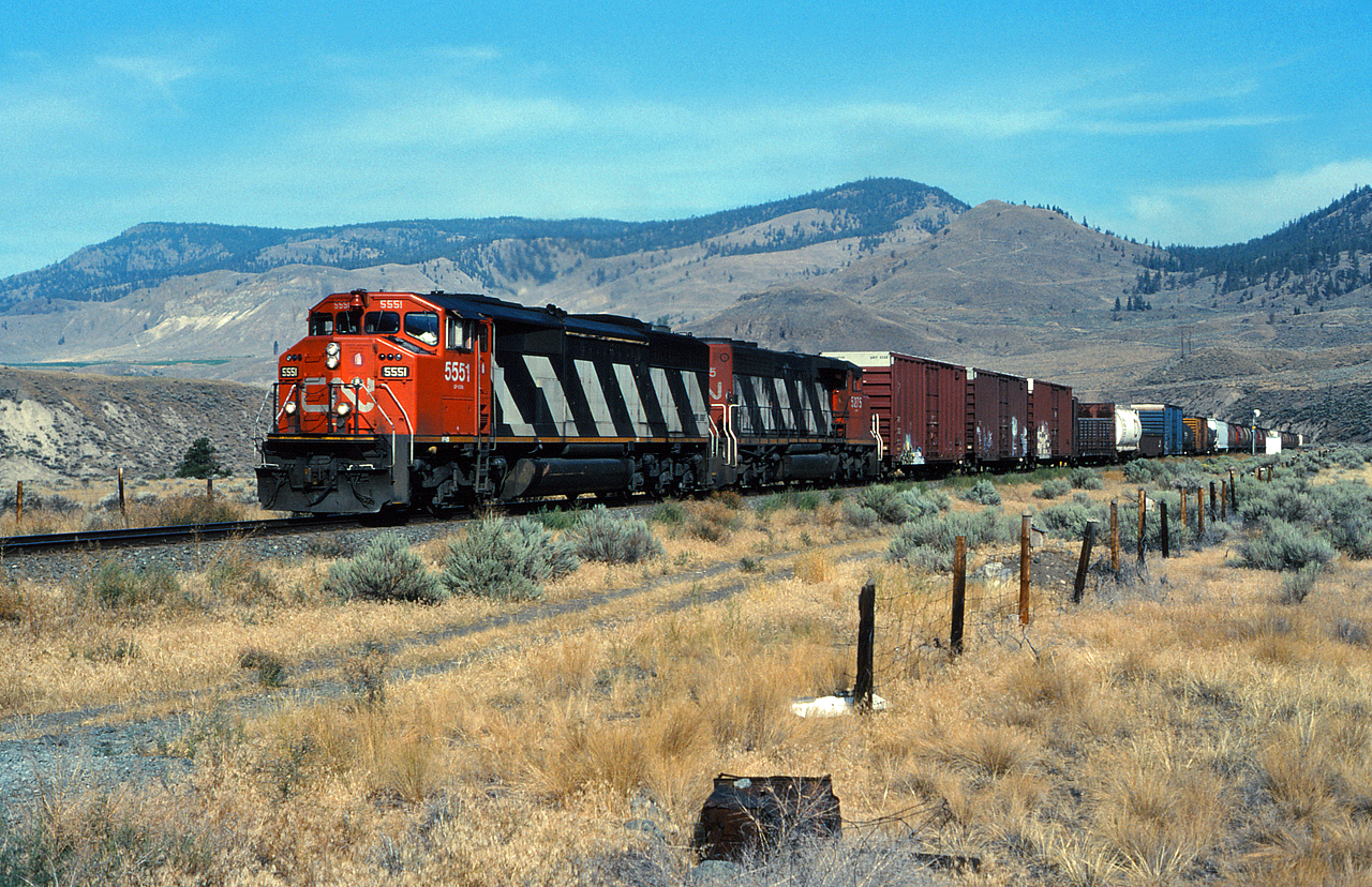Railpictures.ca - John Eull Photo: After meeting a westbound at McAbee, CN 5551 and CN 5275 ...
