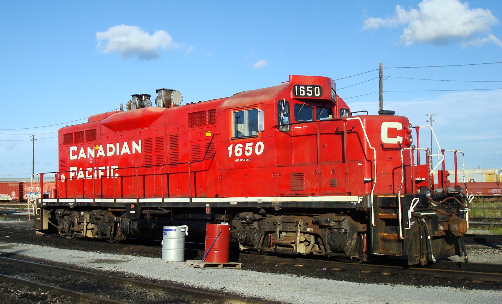 Railpictures.ca - Paul Santos Photo: GP9u built in 1957 , rebuilt in 2002 then equipped with the ...