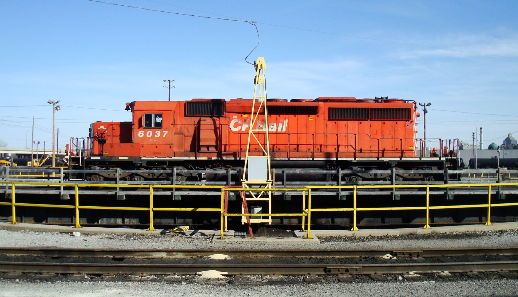 Railpictures.ca - Paul Santos Photo: SD40-2 was facing the wrong way for an eastbound train so ...