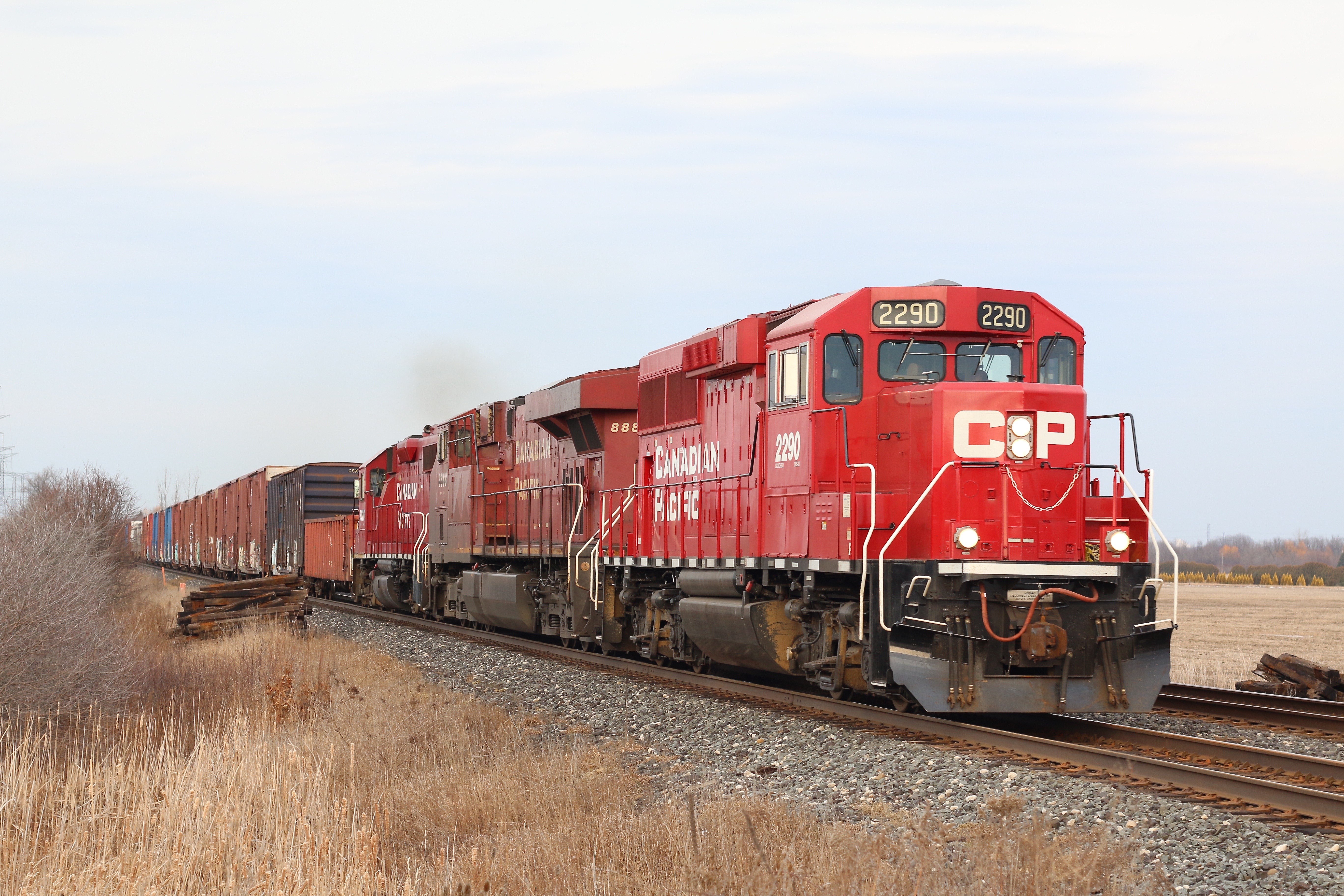 Railpictures.ca - Marcus W Stevens Photo: A second CP 241 with ECO GP20 2290 and GP38 3076 ...