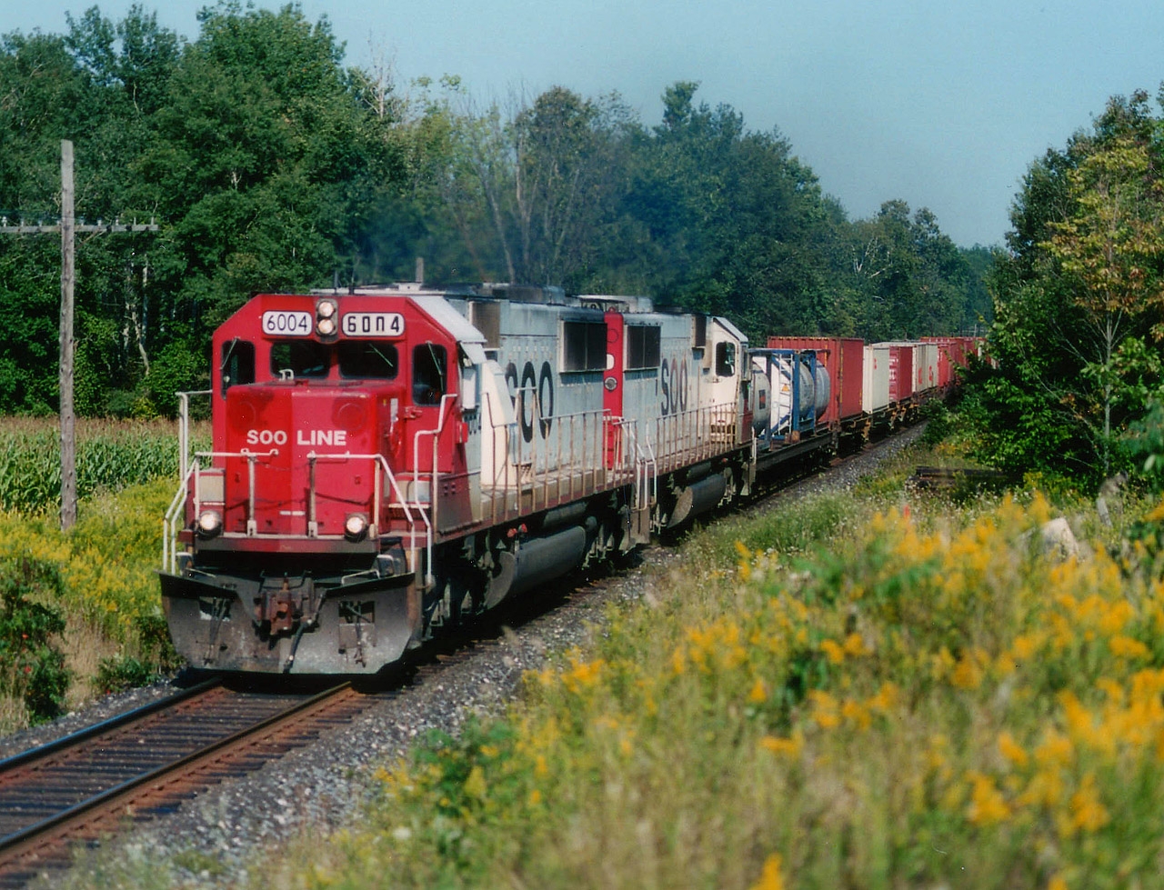 Railpictures.ca - A.W. Mooney Photo: Westbound SOO 6004, 6041 in the later afternoon sunshine ...
