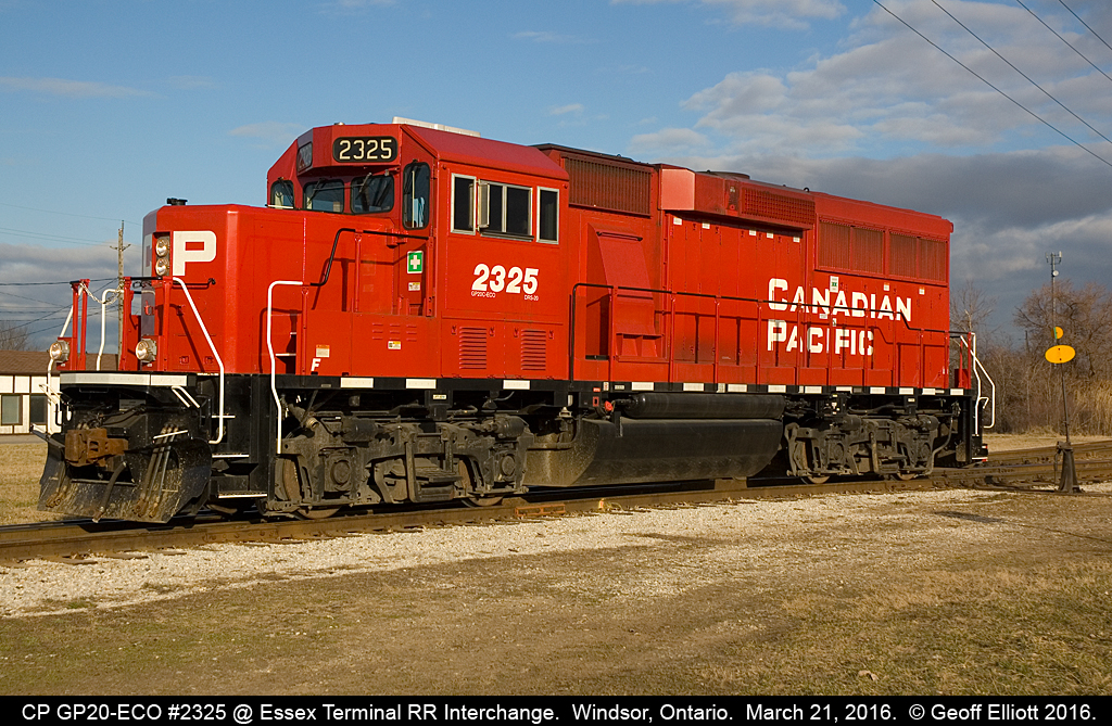 Railpictures.ca - Geoff Elliott Photo: A nice early morning roster of CP GP20-ECO #2325 at the ...