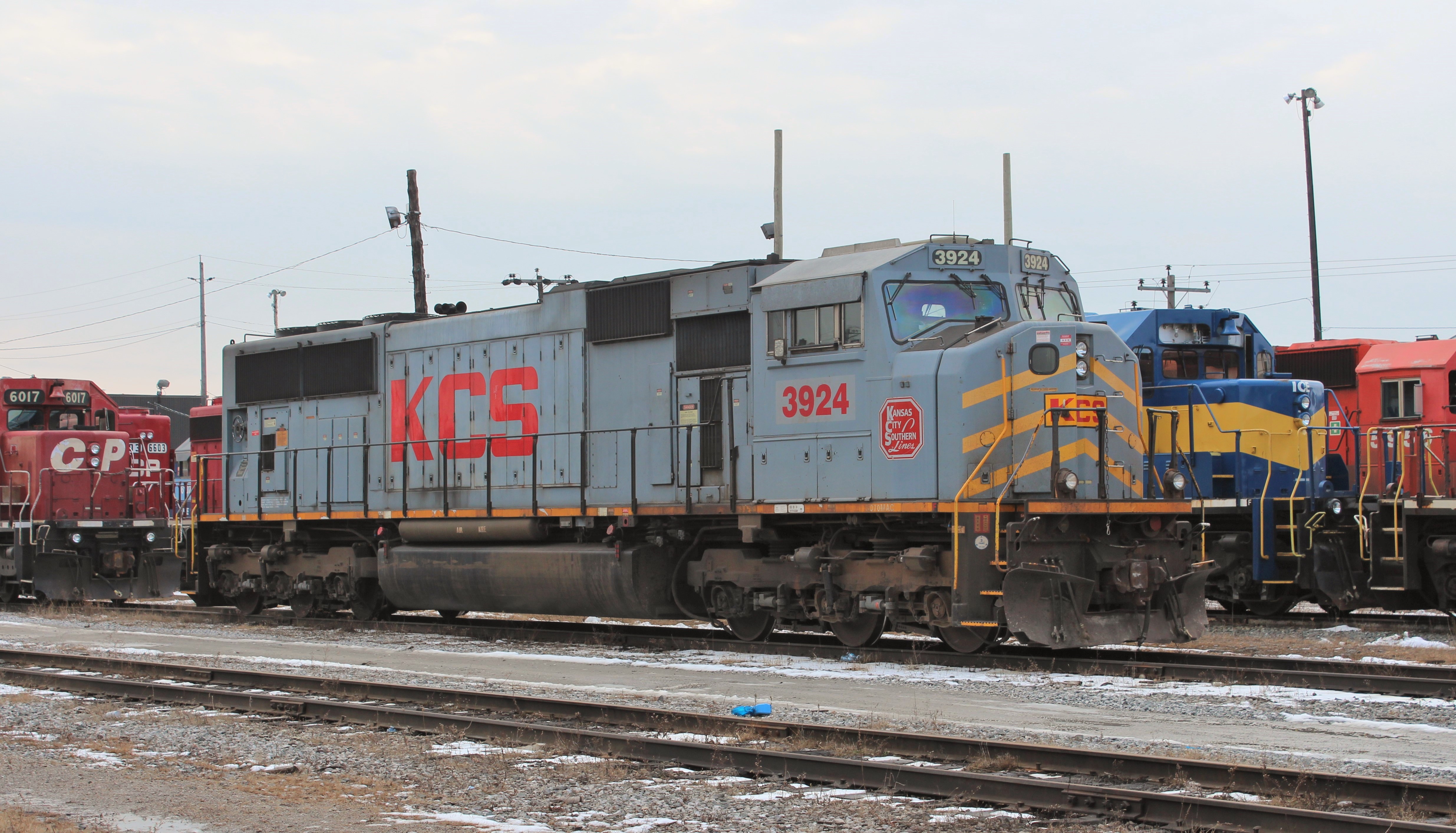 Railpictures.ca - Paul Santos Photo: This SD70MAC actually started out as a Mexican Railway ...