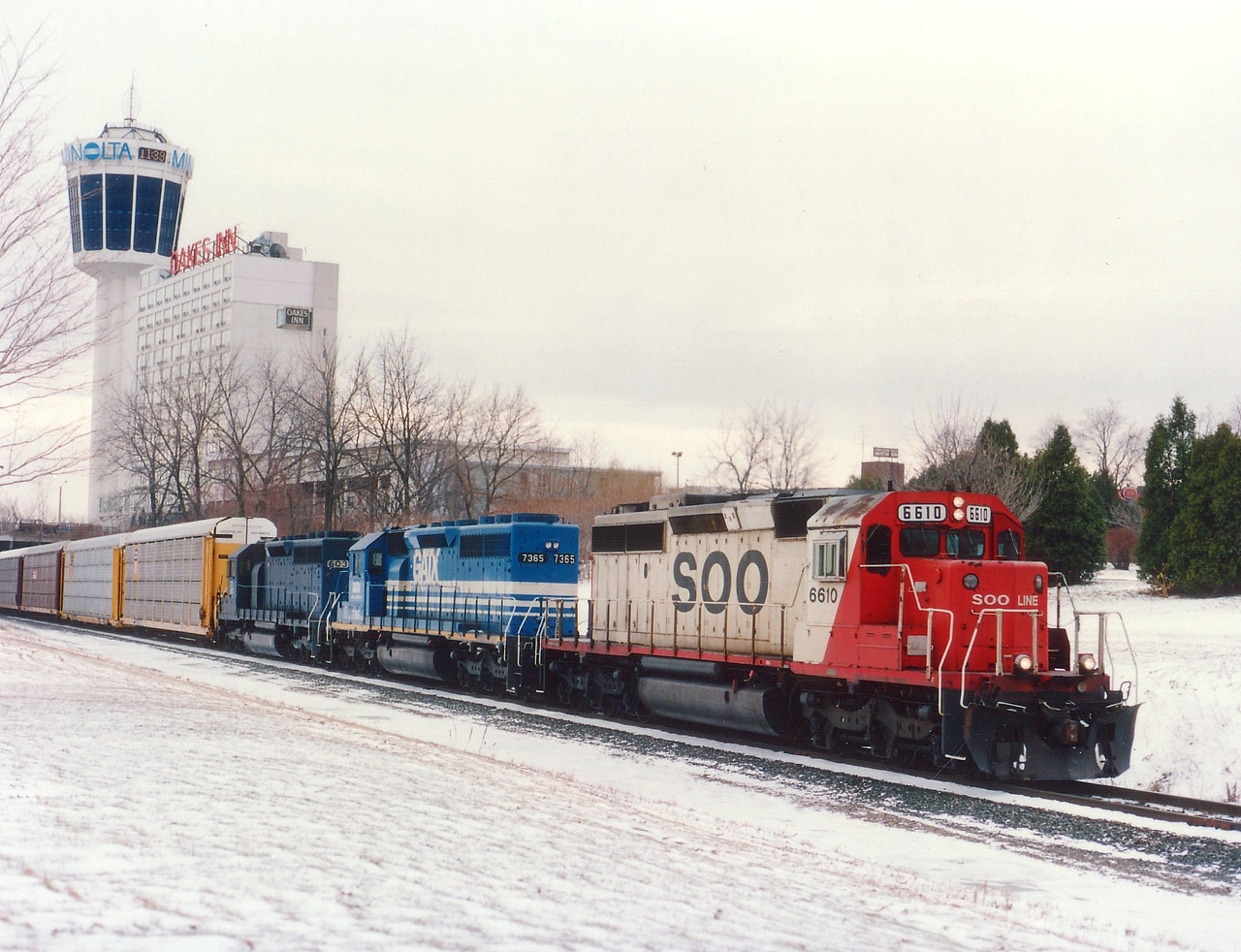 Railpictures.ca - A.W.Mooney Photo: Rumbling over that trackage now long gone, SOO 6610, GATX ...