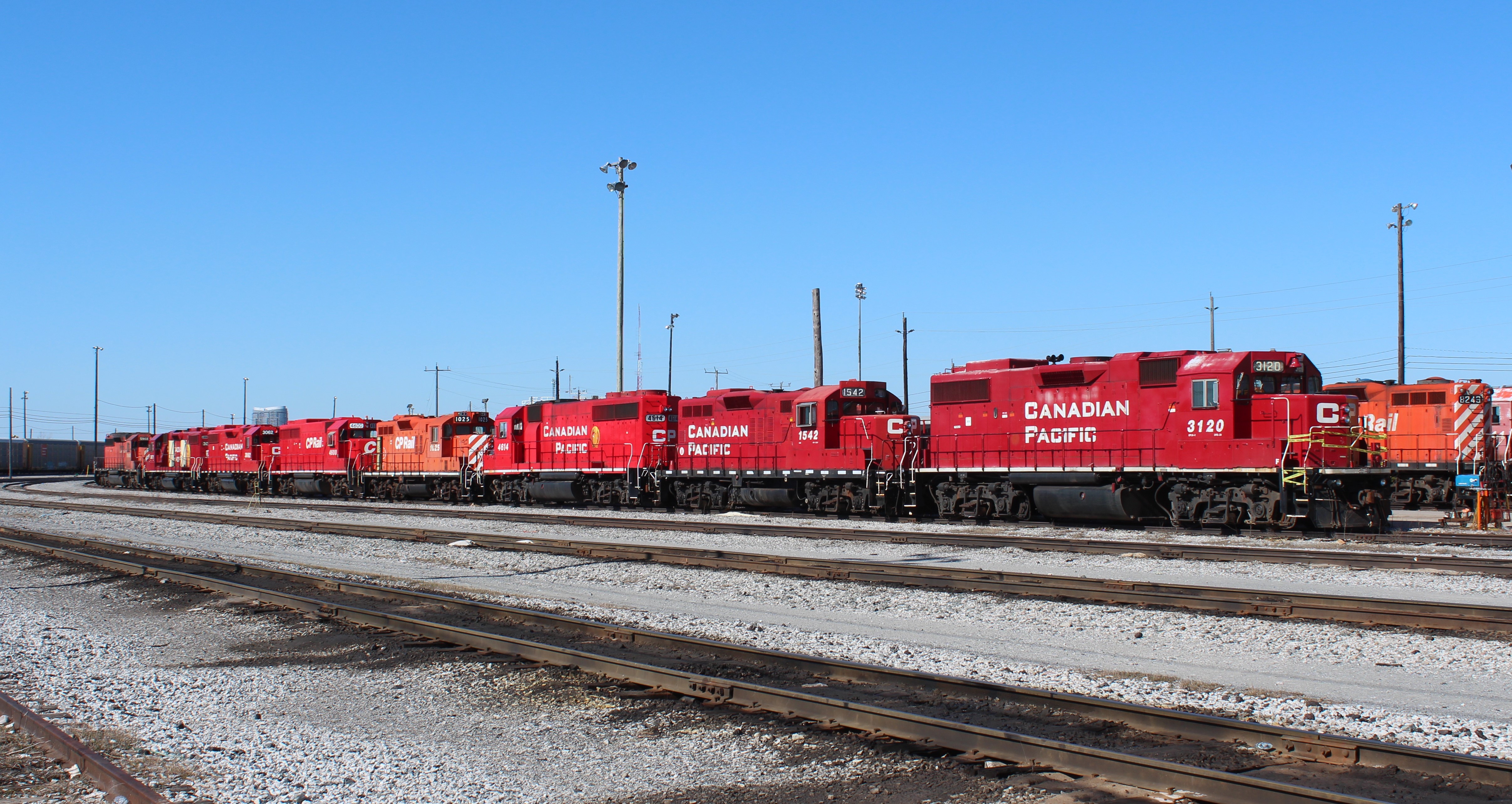 Railpictures.ca - Paul Santos Photo: Here is what is currently stored at the west end of the RIP ...
