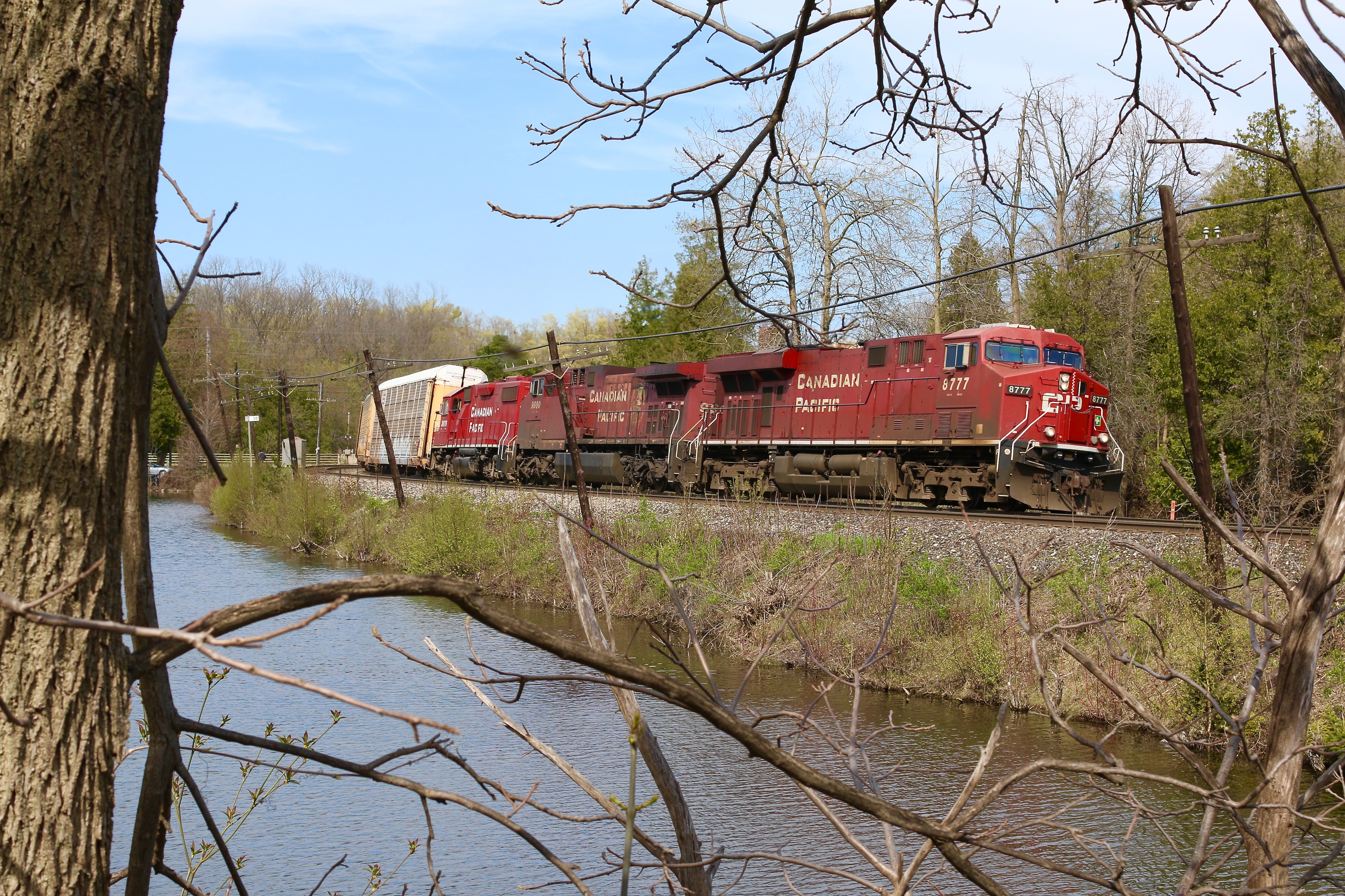 Railpictures.ca - Marcus W Stevens Photo: It is always amazing how quickly photo locations grow ...