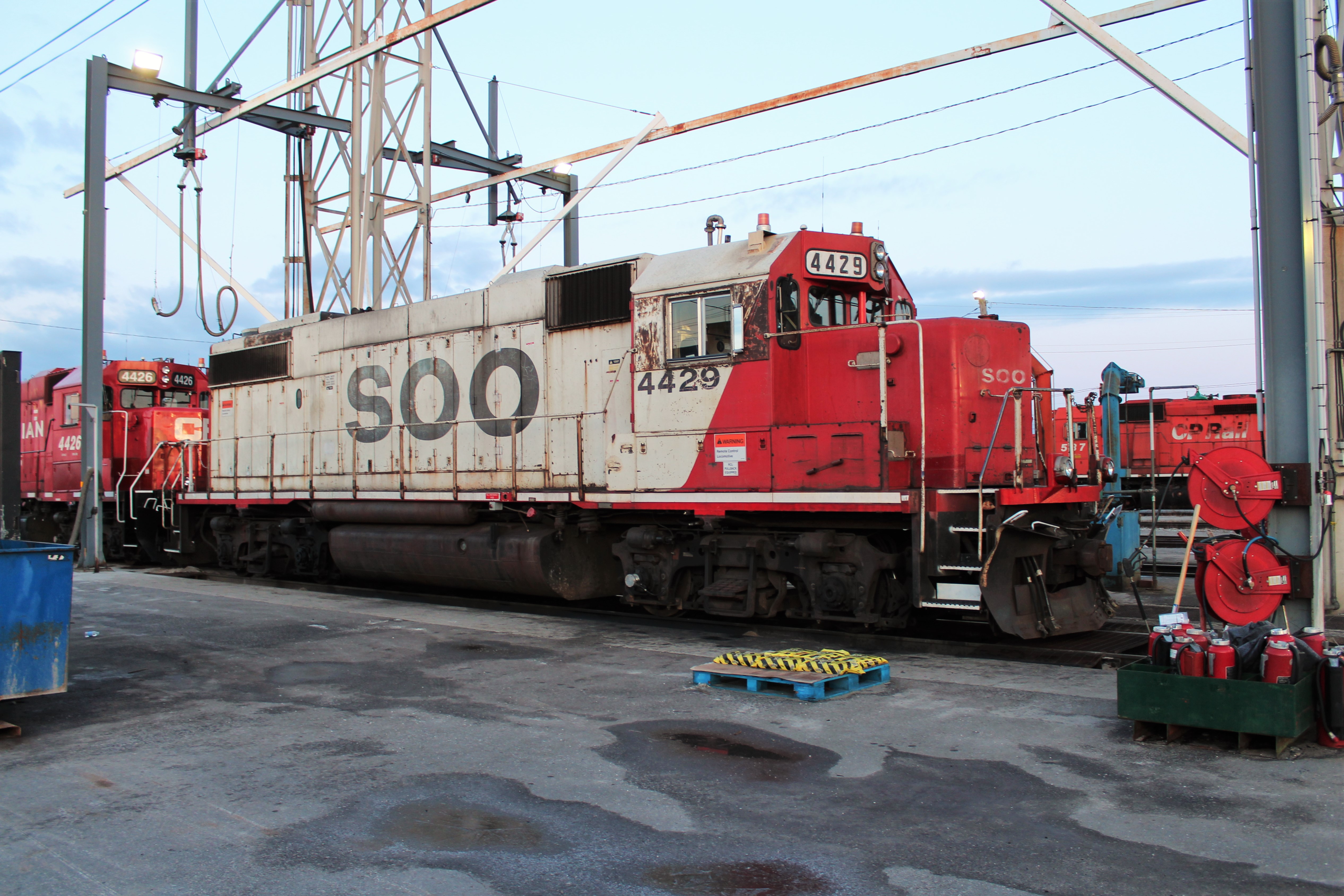 Railpictures.ca - Paul Santos Photo: Yard remote gets fueled up and ready to go for a beltpack ...