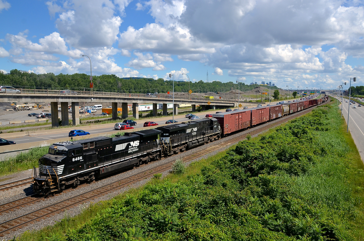 Railpictures.ca - Michael Berry Photo: Ex-LMSX leader. NS 8466 (ex-LMSX 726, a Dash8-40CW built ...