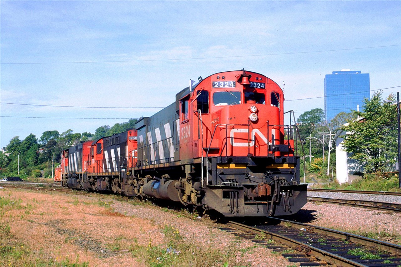 Railpictures.ca - Steve Young Photo: This interesting assortment of power (M-636, RSC-14, HR-616 ...