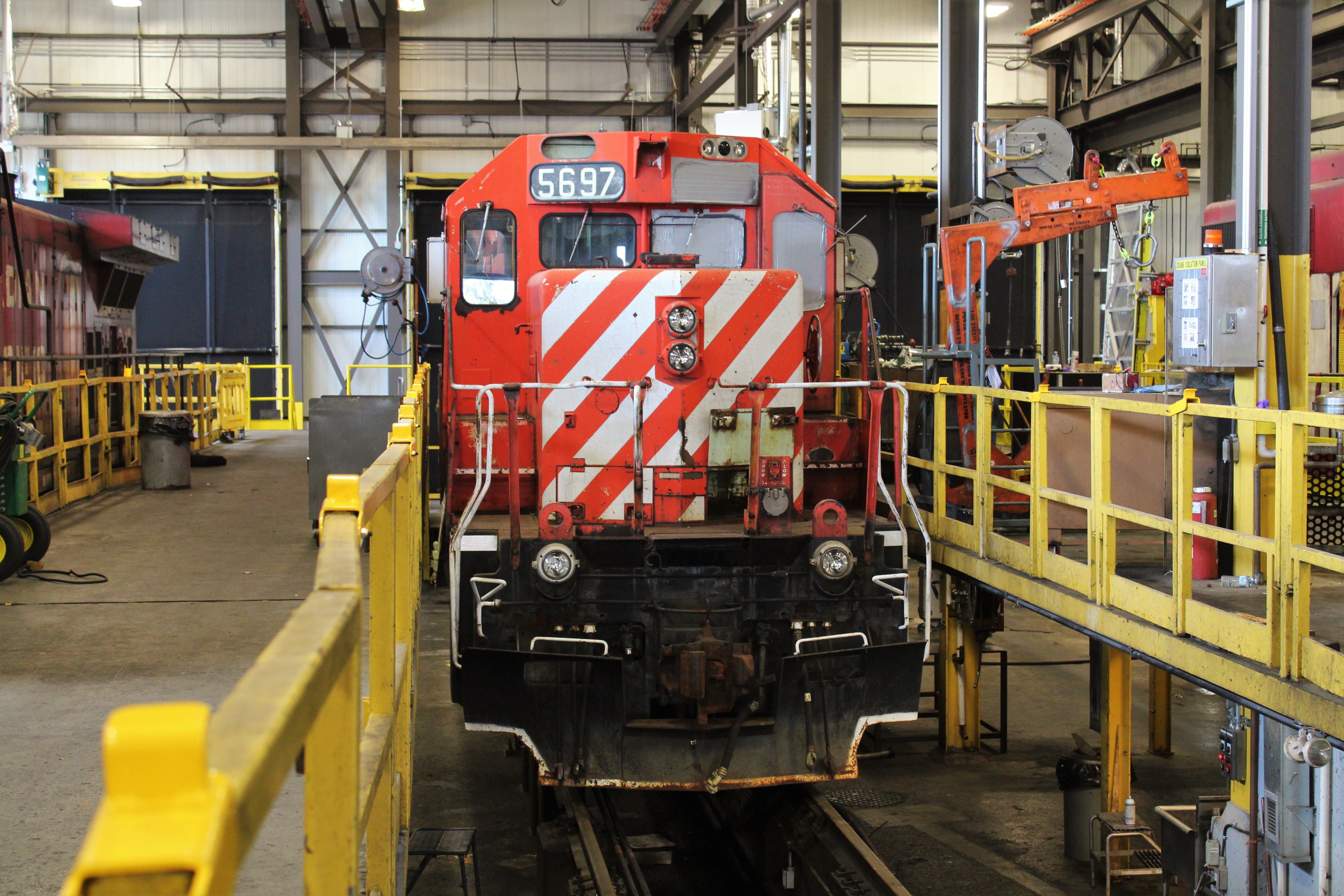 Railpictures.ca - Paul Santos Photo: Looking rather sad with it’s patched up front window,door ...