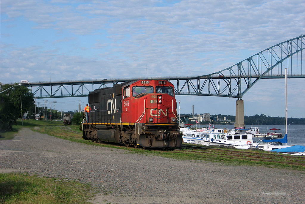 Railpictures.ca - Roger Lalonde Photo: CN SD70I 5615 switching cars on the Loggieville spur mile ...