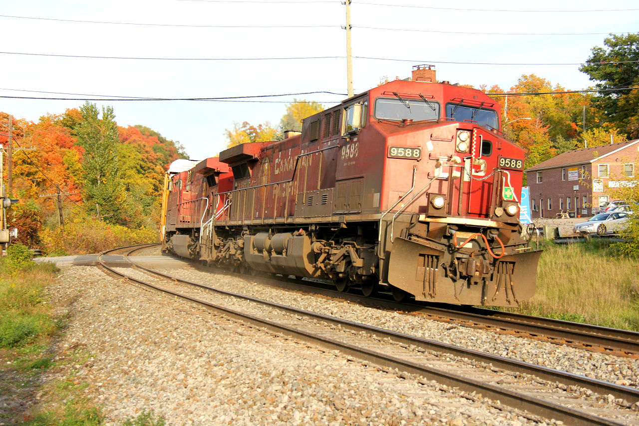 Railpictures.ca - Kevin Flood Photo: CP 147 led by two CP GEs heads west on the Galt Sub on the ...