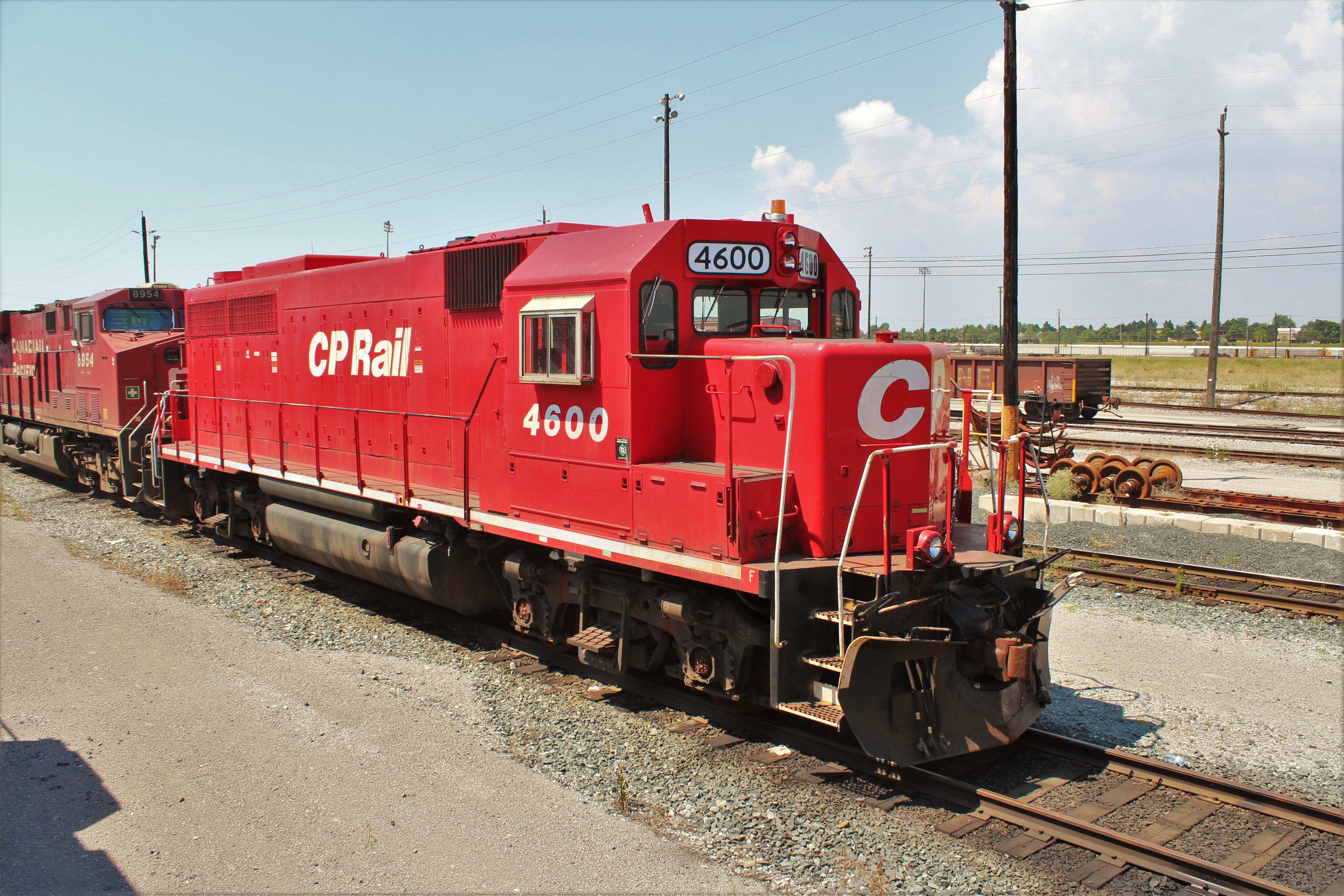 Railpictures.ca - Paul Santos Photo: Here is a straight GP40 (non dash 2 electronics and no ...