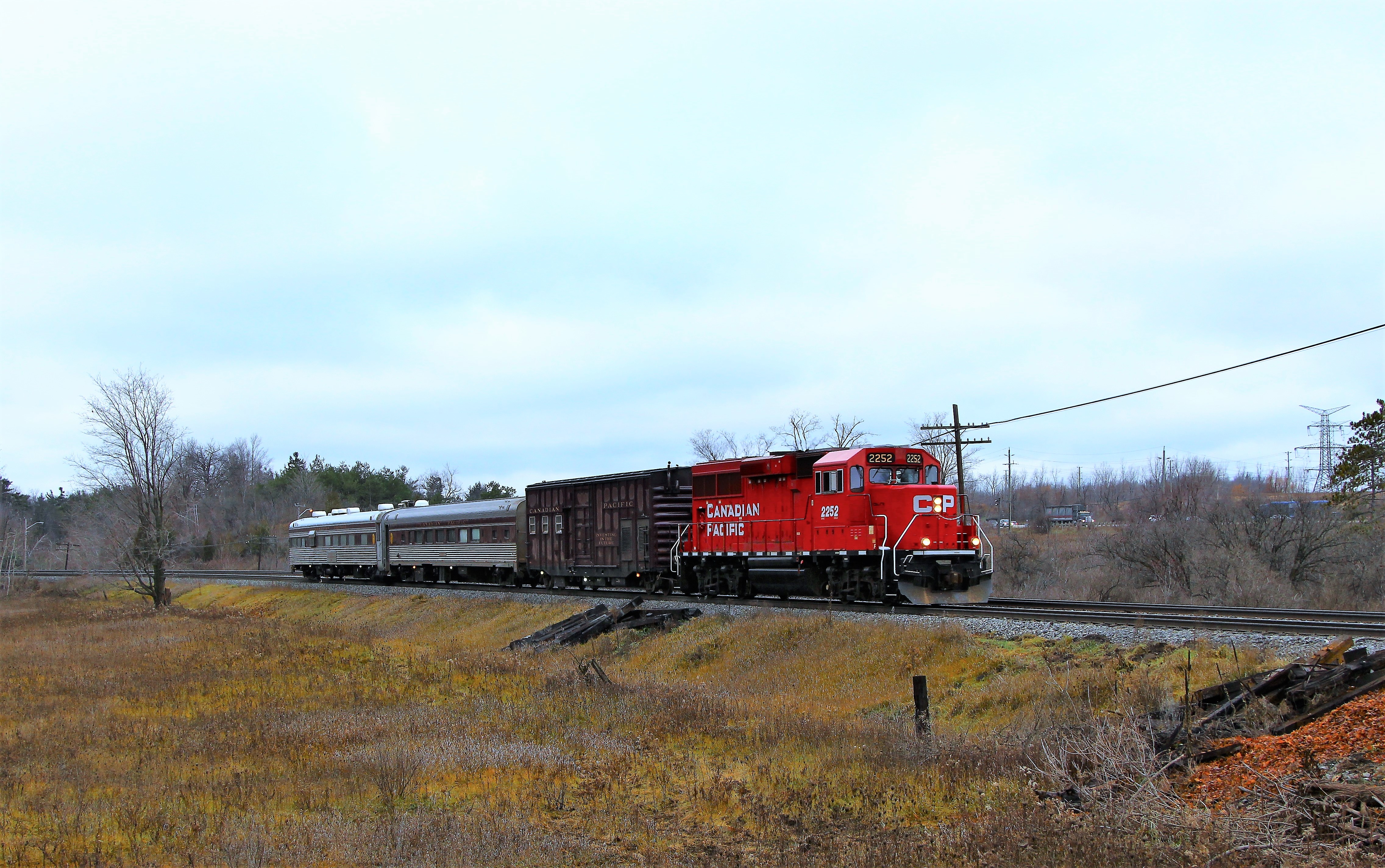 Railpictures.ca - BPurdy Photo: After sitting in Ham 1 and waiting for CP 246 to pass, the CP ...